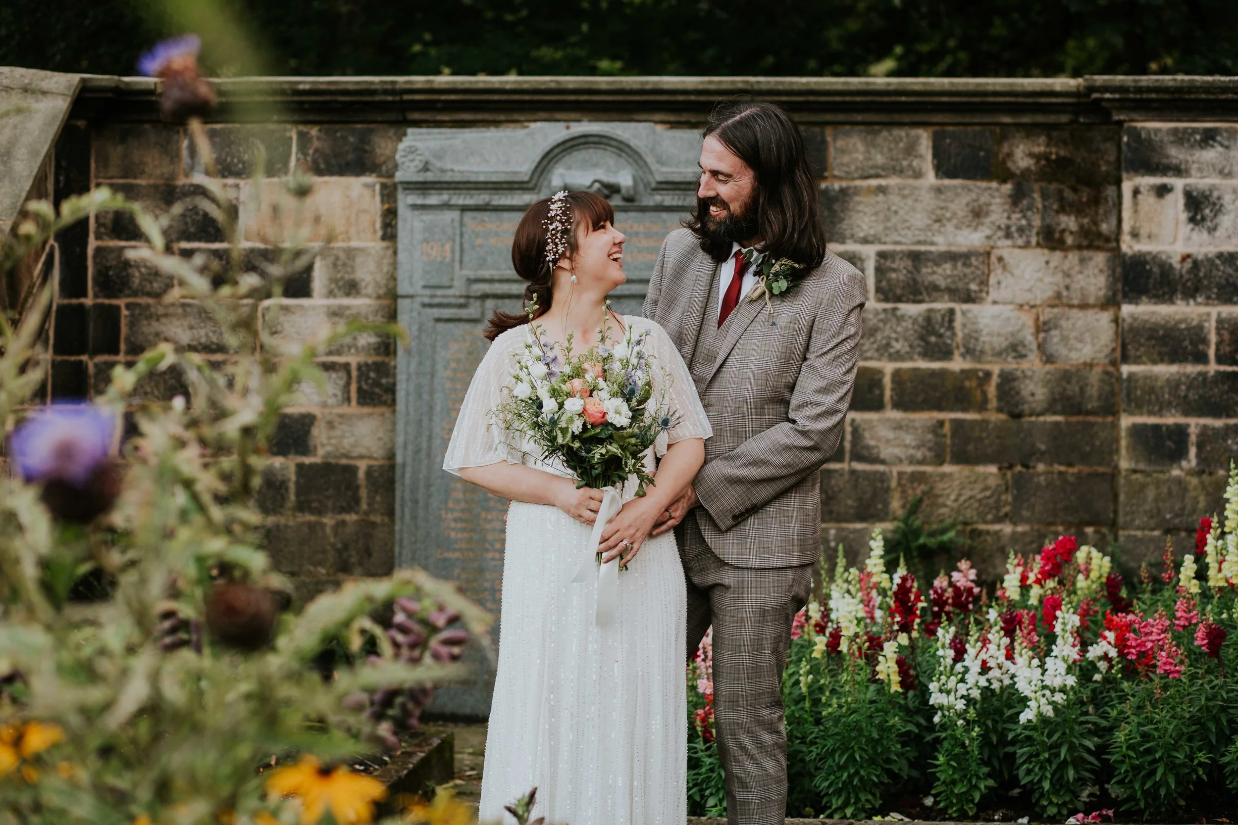 Fielden Hall Todmorden Wedding-Maddie Farris Photography