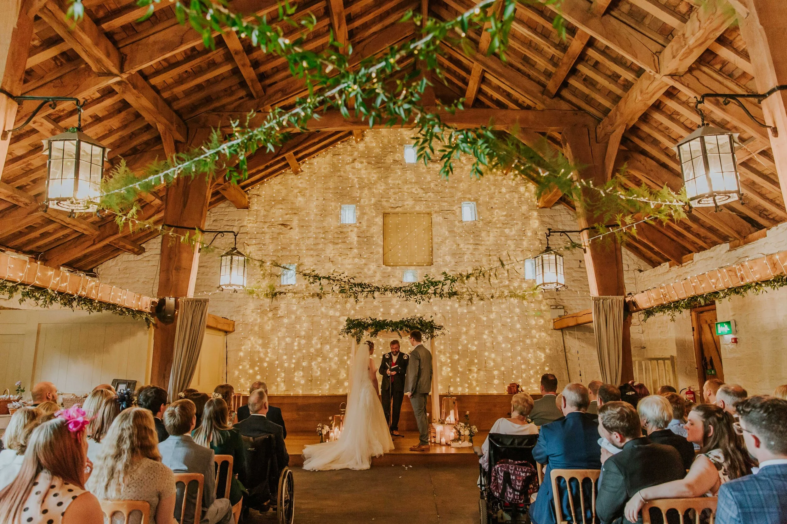 Airedale Barn at East Riddlesden Hall Wedding | Maddie Farris Photography