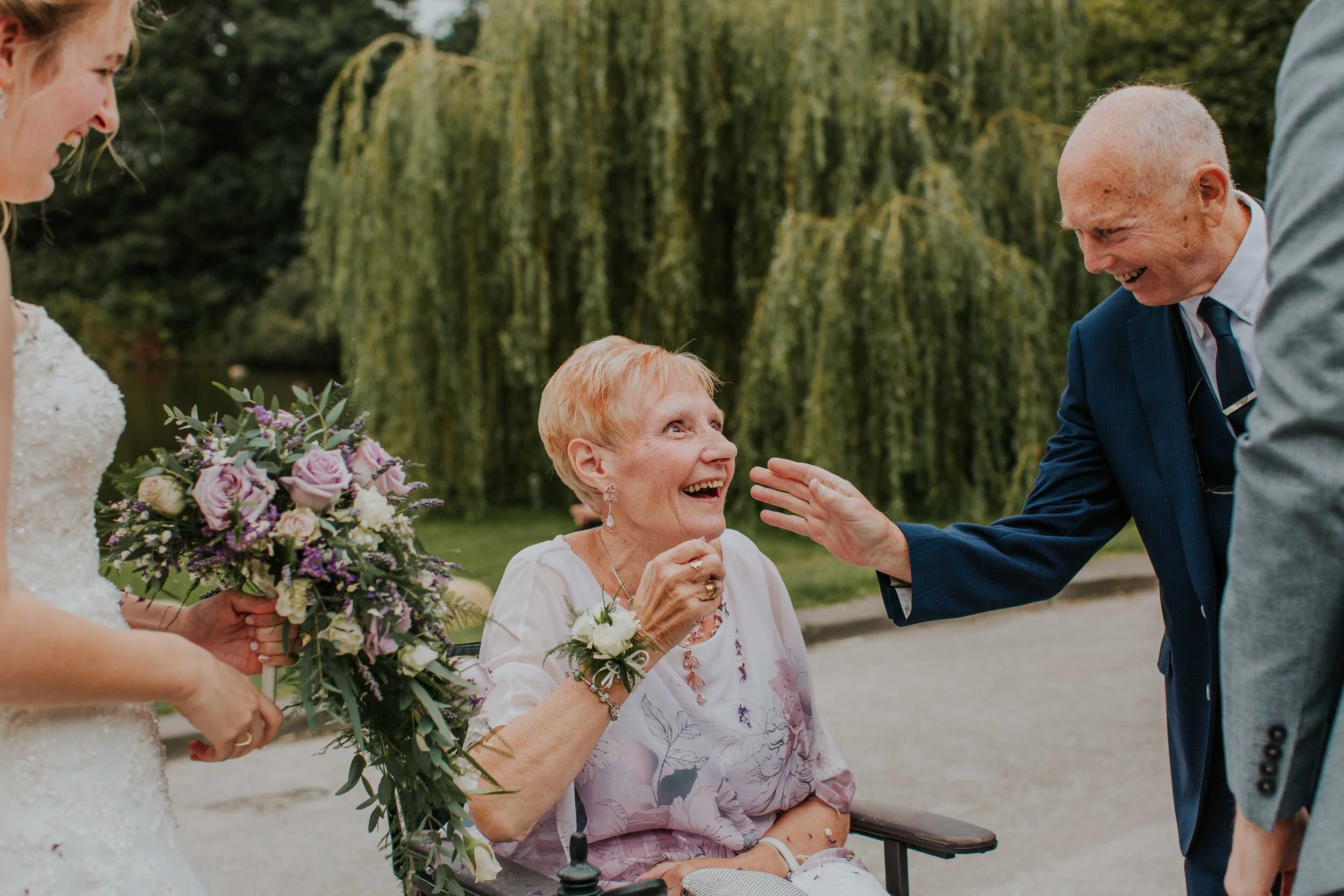 Airedale Barn at East Riddlesden Hall Wedding | Maddie Farris Photography