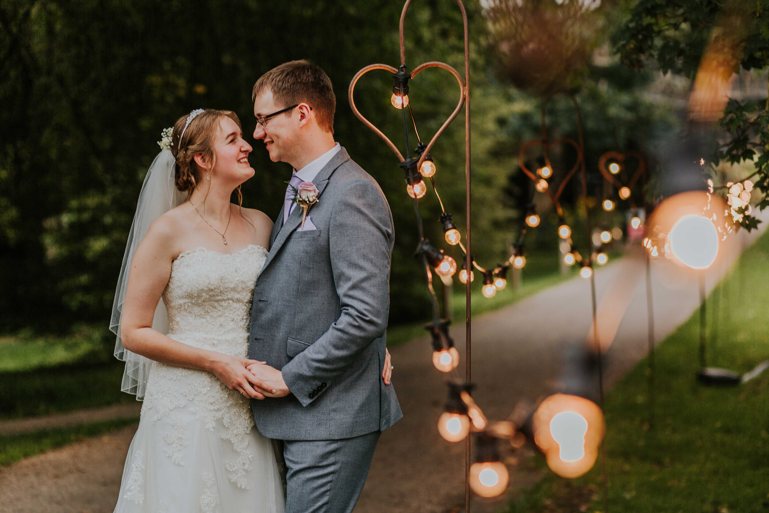 Airedale Barn at East Riddlesden Hall Wedding | Maddie Farris Photography