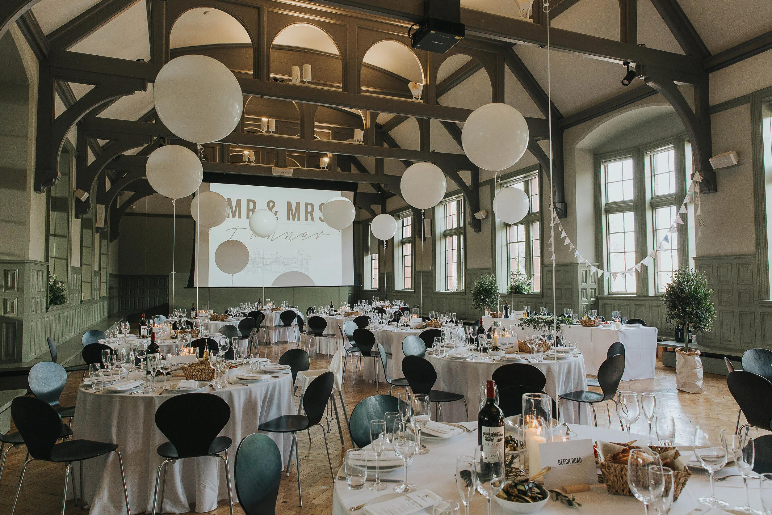 Alternative Manchester Wedding Venues | Maddie Farris Photography
