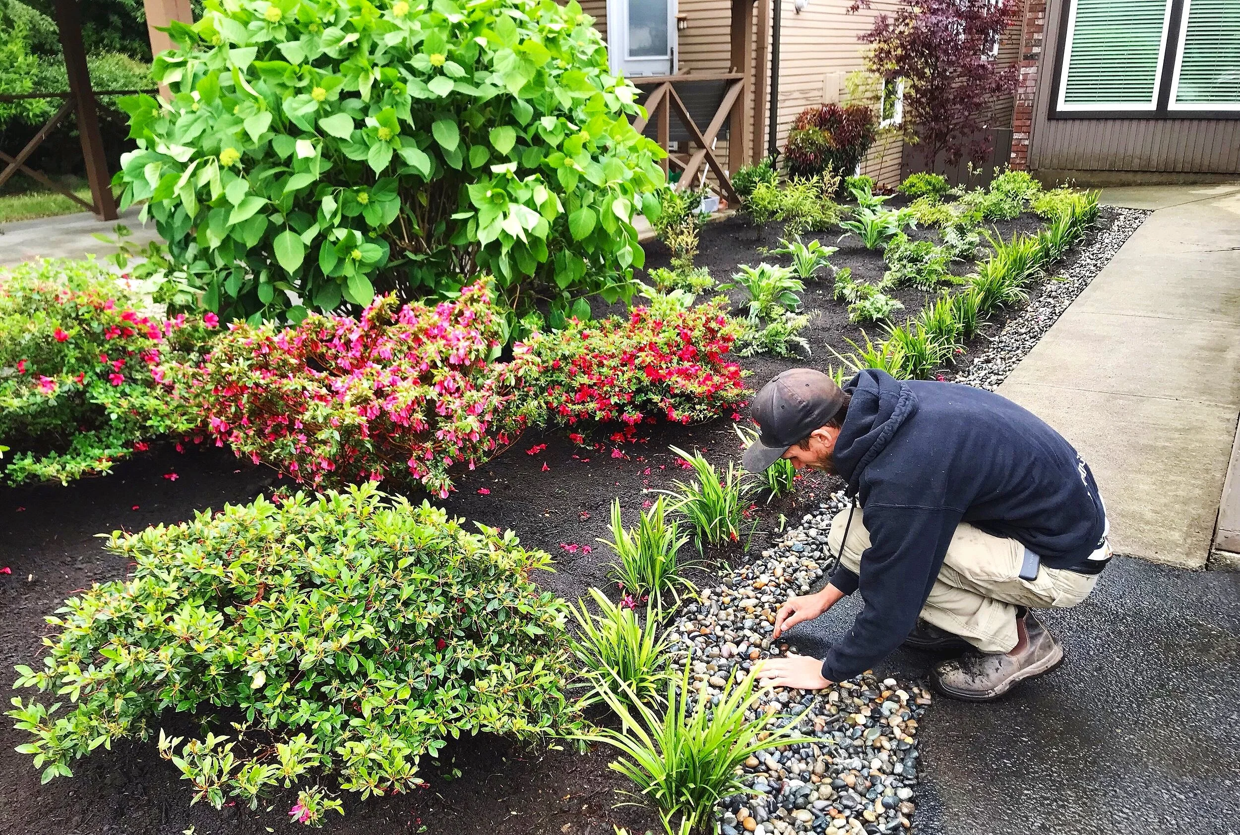 Professional North Vancouver Landscaping Services — Bloomingfields
