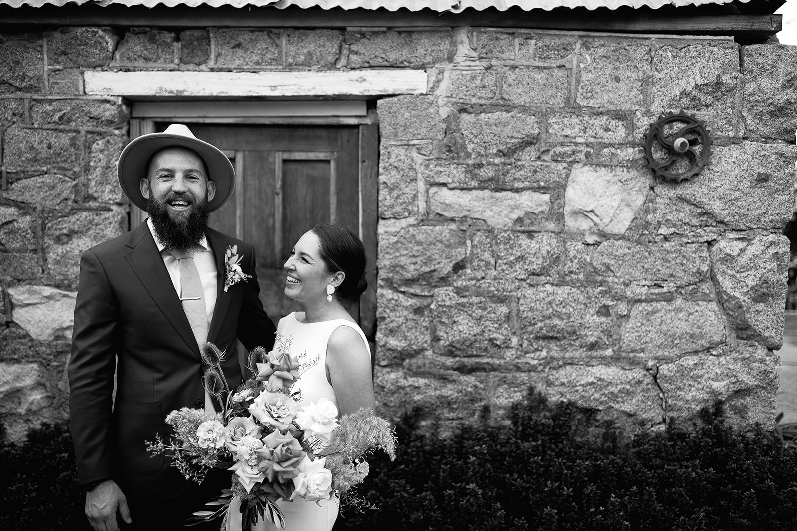 Laura + Ryan — Peony n' Pearl