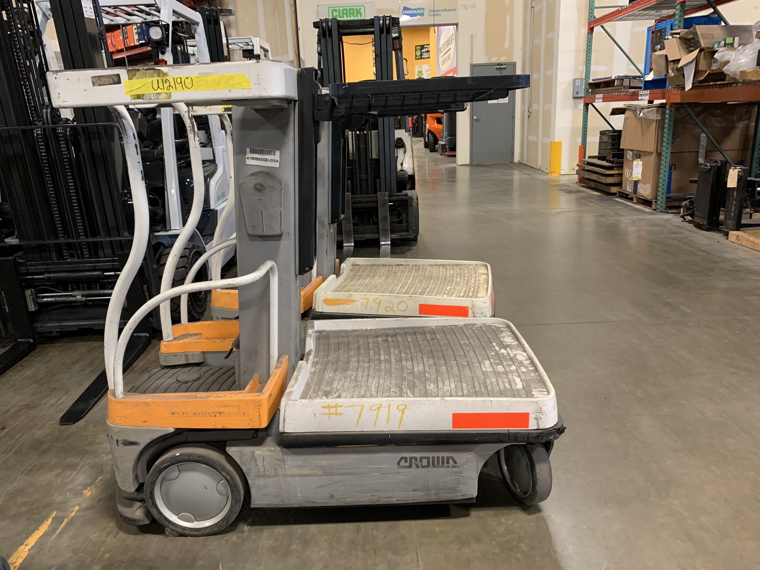 Forklifts of Minnesota-Used Forklifts, Telehandlers, Scissor Lifts, etc.