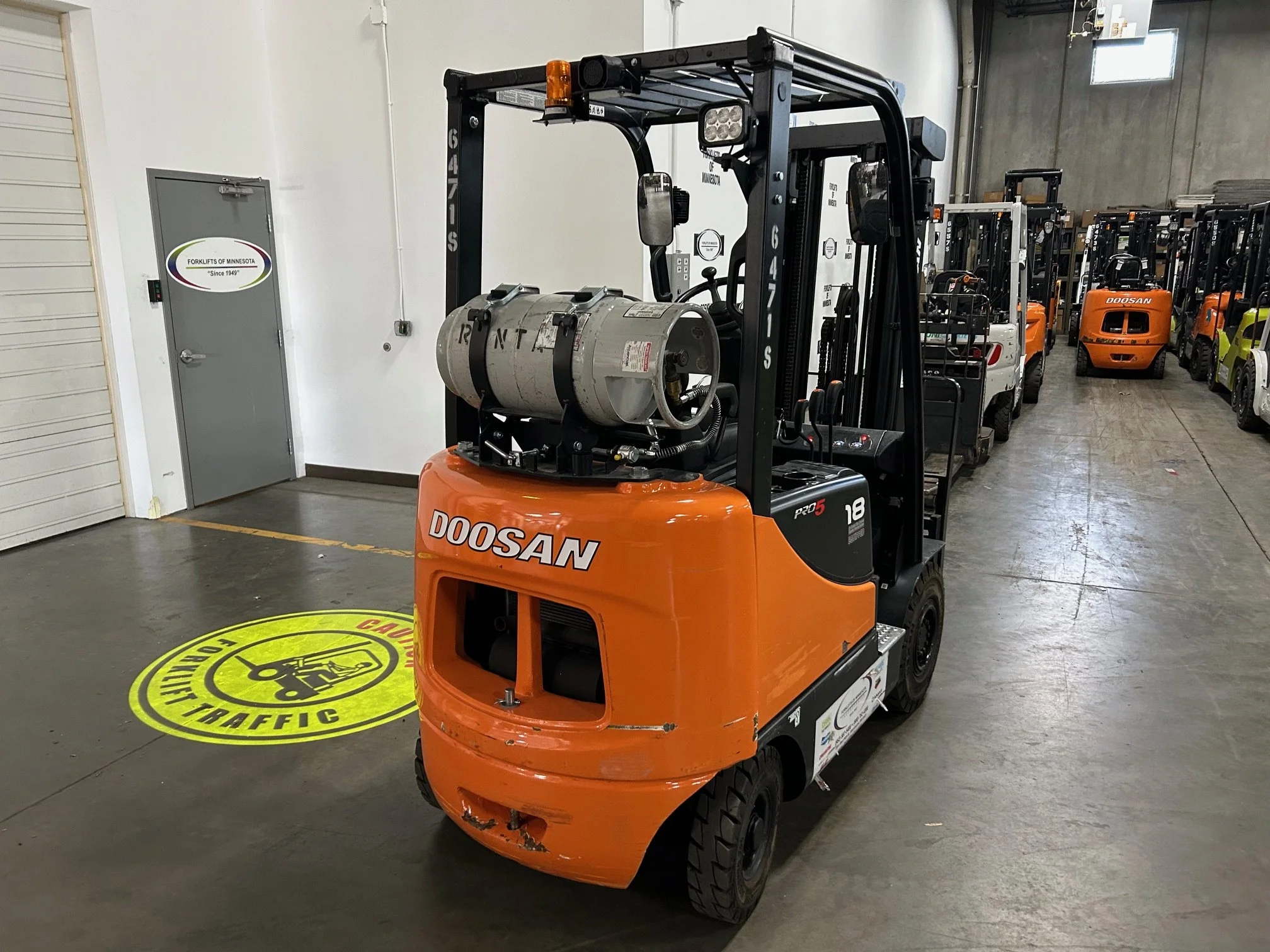 Forklifts of Minnesota-Used Forklifts, Telehandlers, Scissor Lifts, etc.