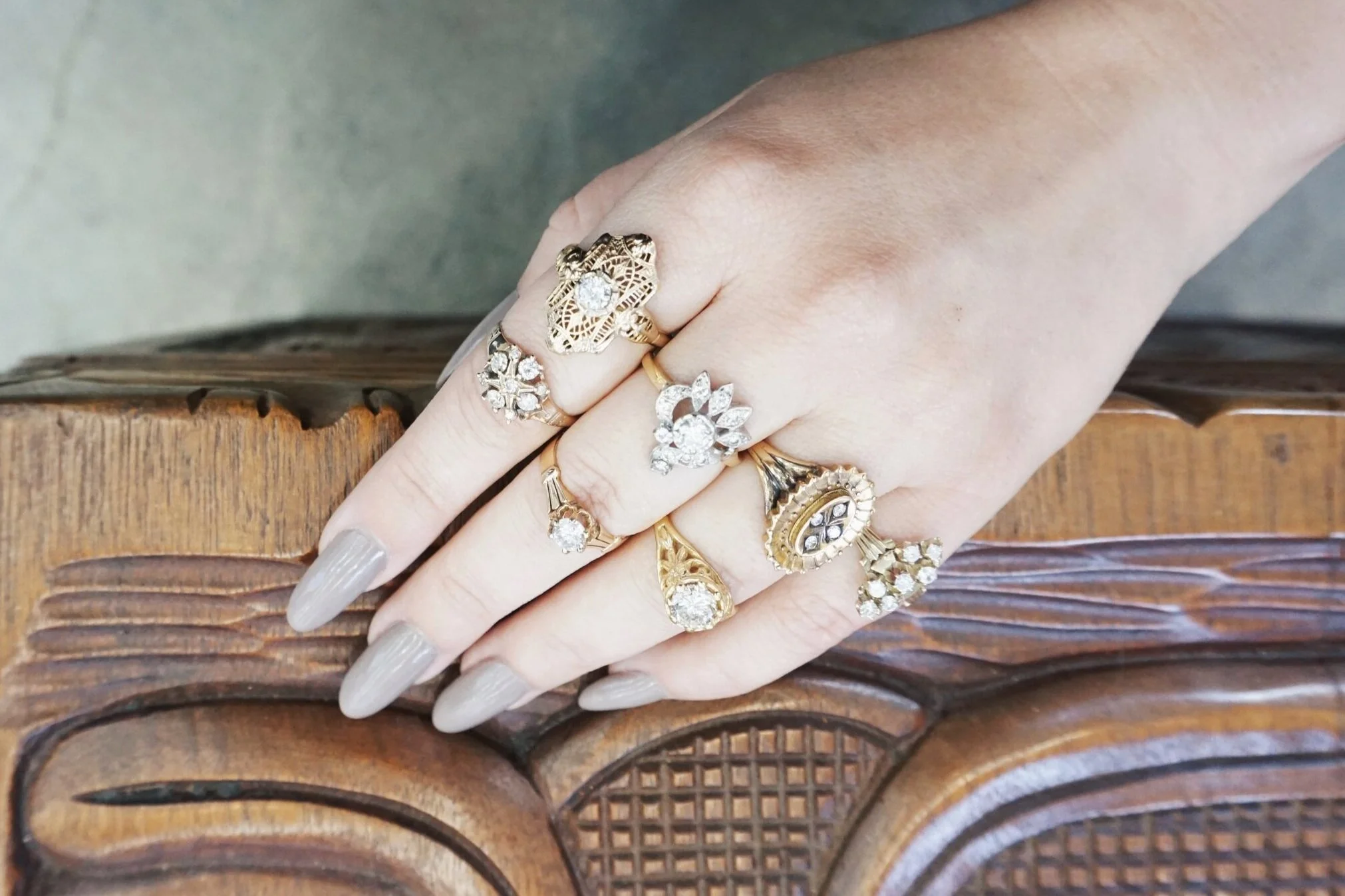 Oceanside Antiques Mall - Vintage & Modern Jewelry, Gifts & More!