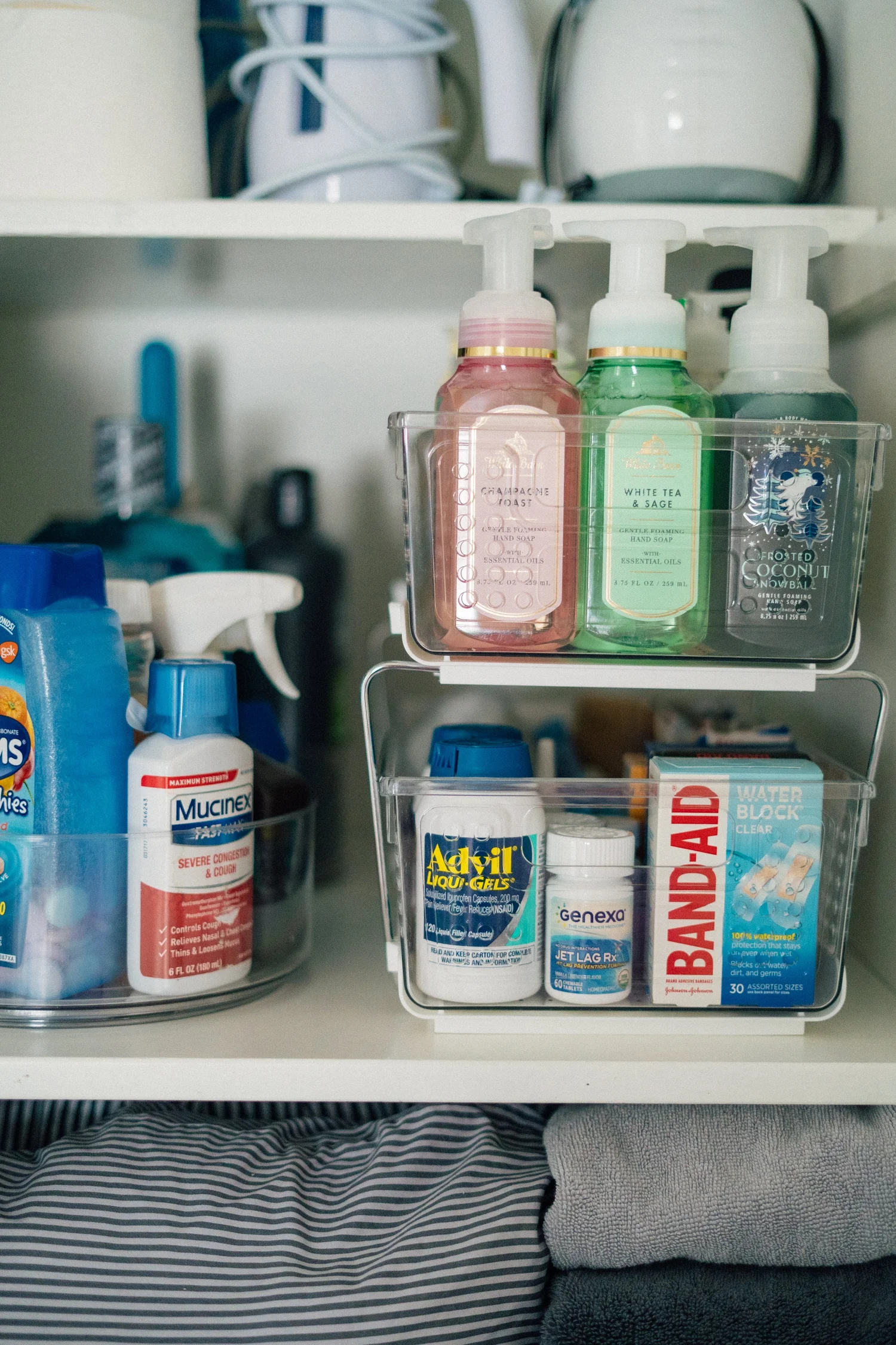 Let's Get Organized: Solutions For Your Closet, Kitchen, Bathroom ...