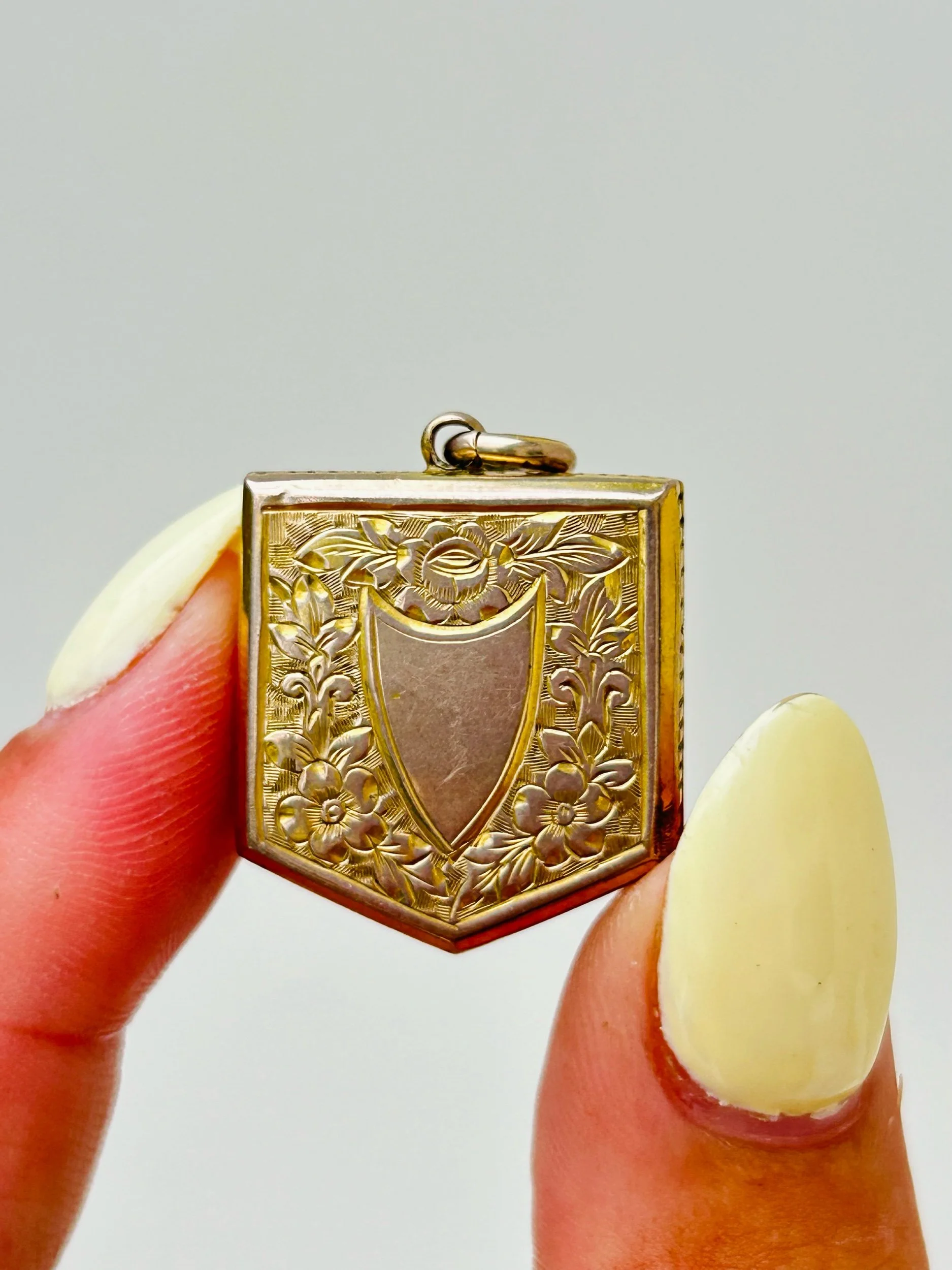 Locket Pendants / Brooches — Gembank1973
