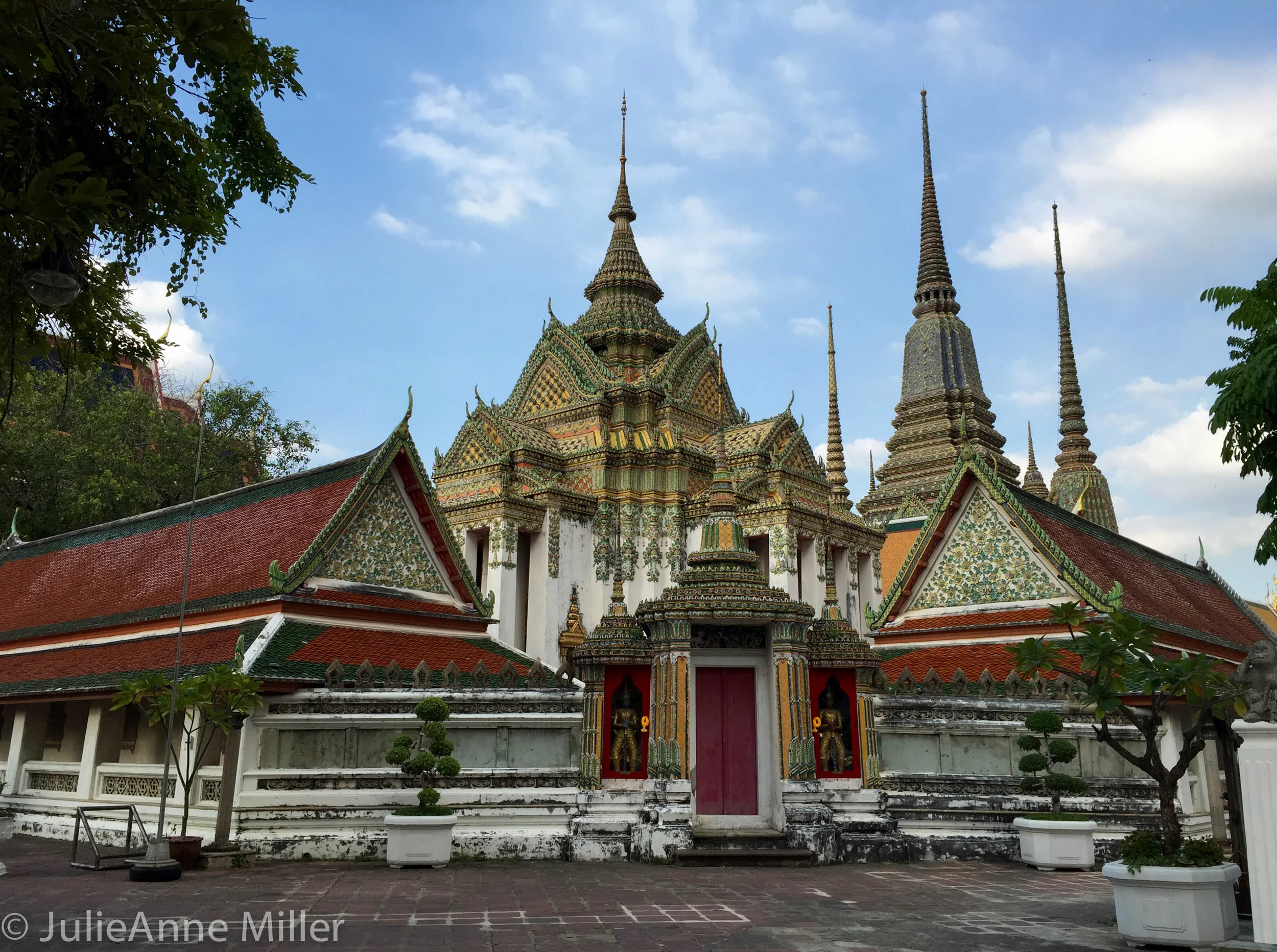 Bangkok: Grand Palace, Wat Pho, Pat Pong Night Market — Travel Is Zen