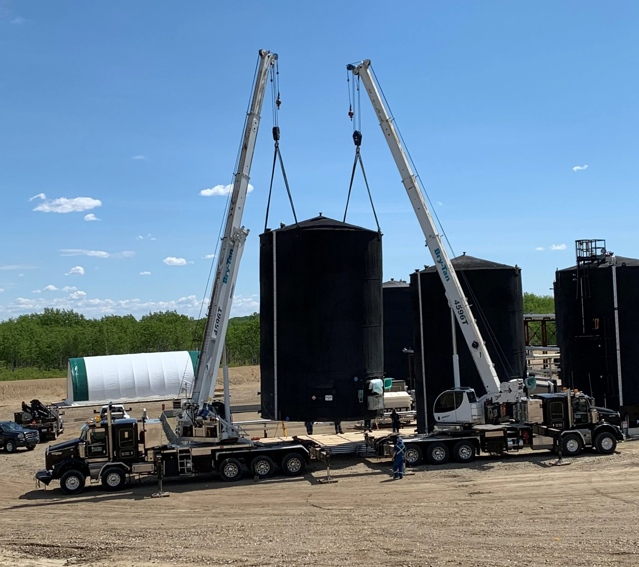 Photos — Bry-Tan Trucking Ltd.