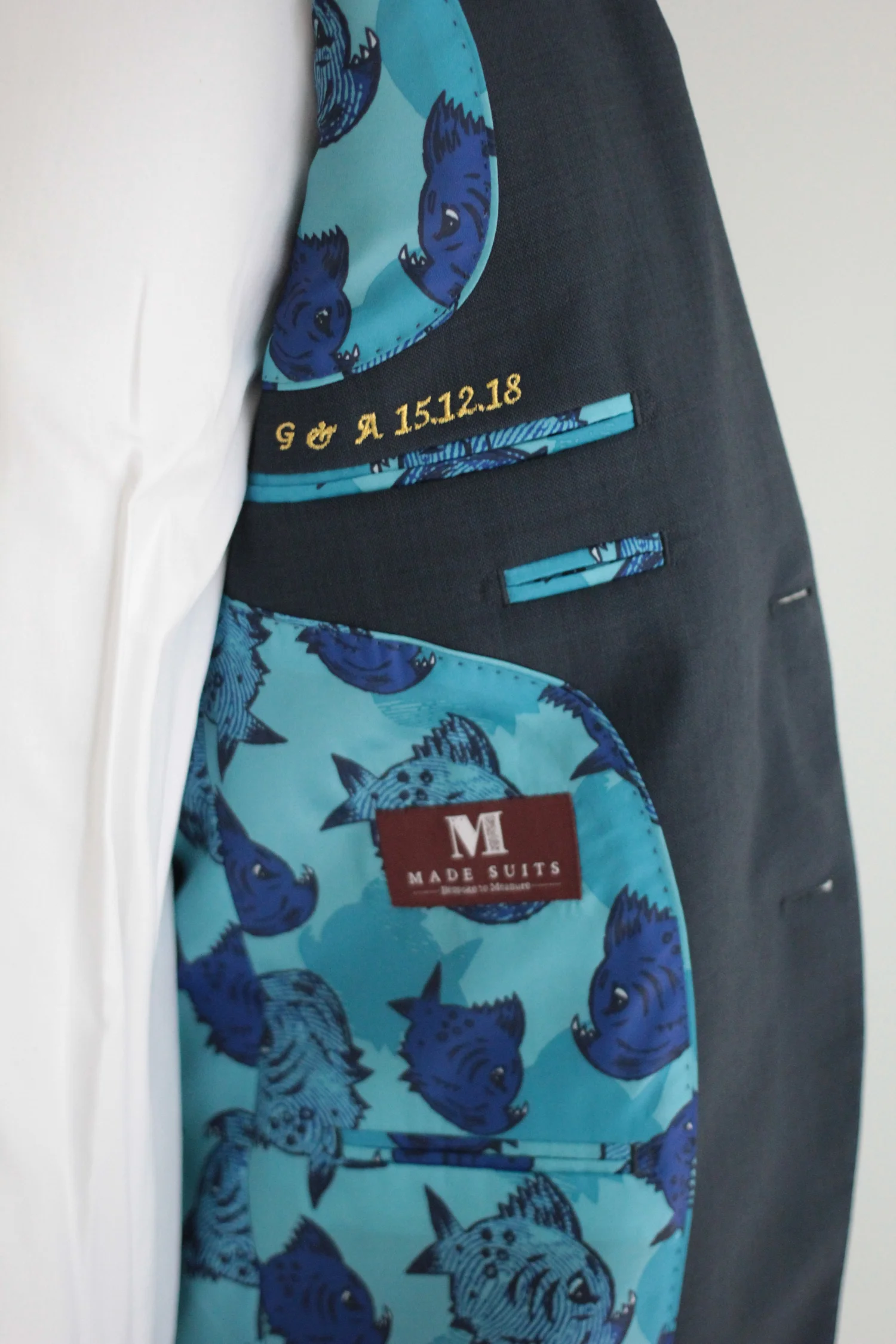 Made Suits® Sartorial Tailor — Why Bespoke Suit Over Ready-made Suit?