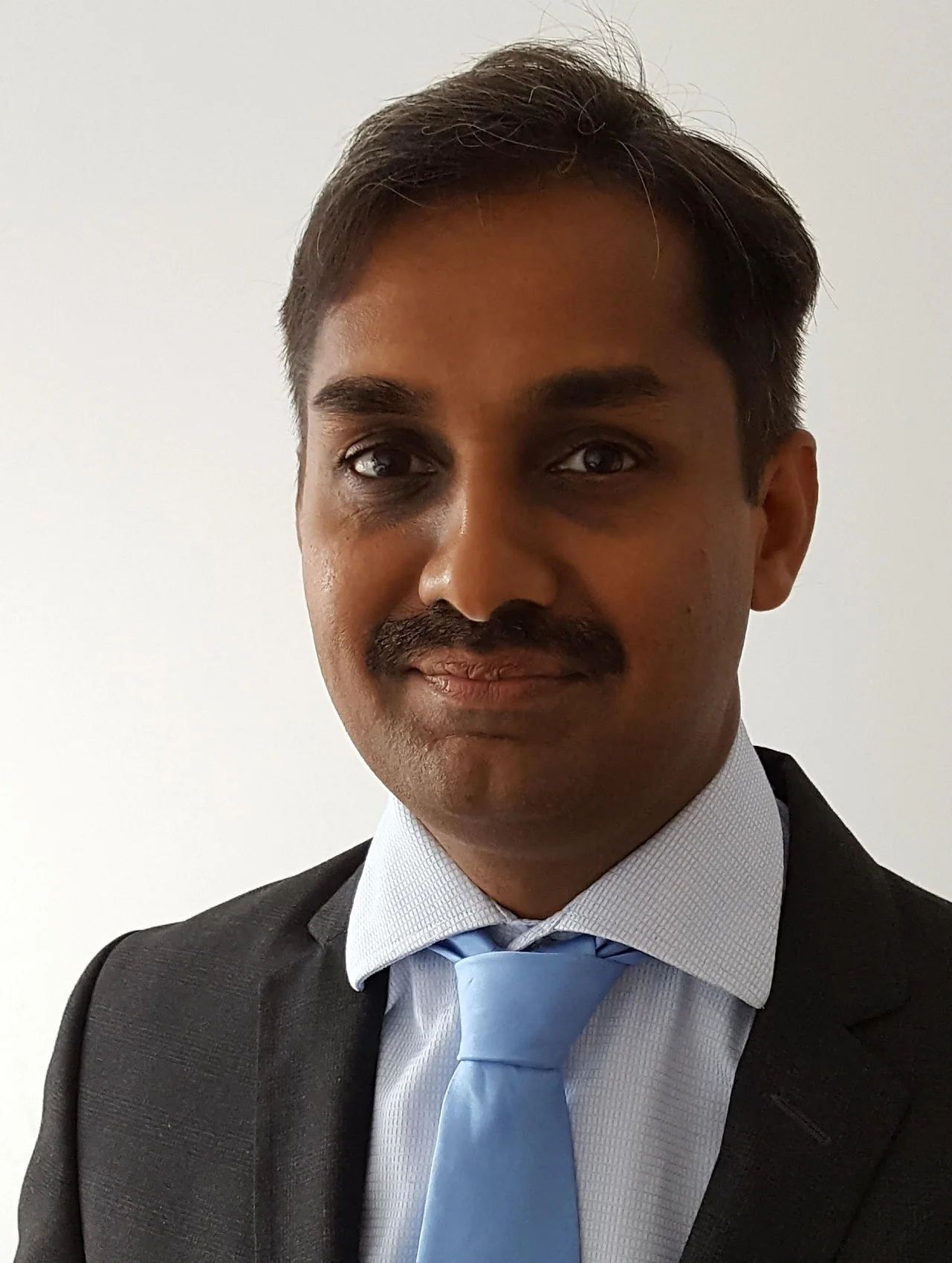 Ayurvedic Specialist based in London - Dr Bhattathiri — Ayurvera