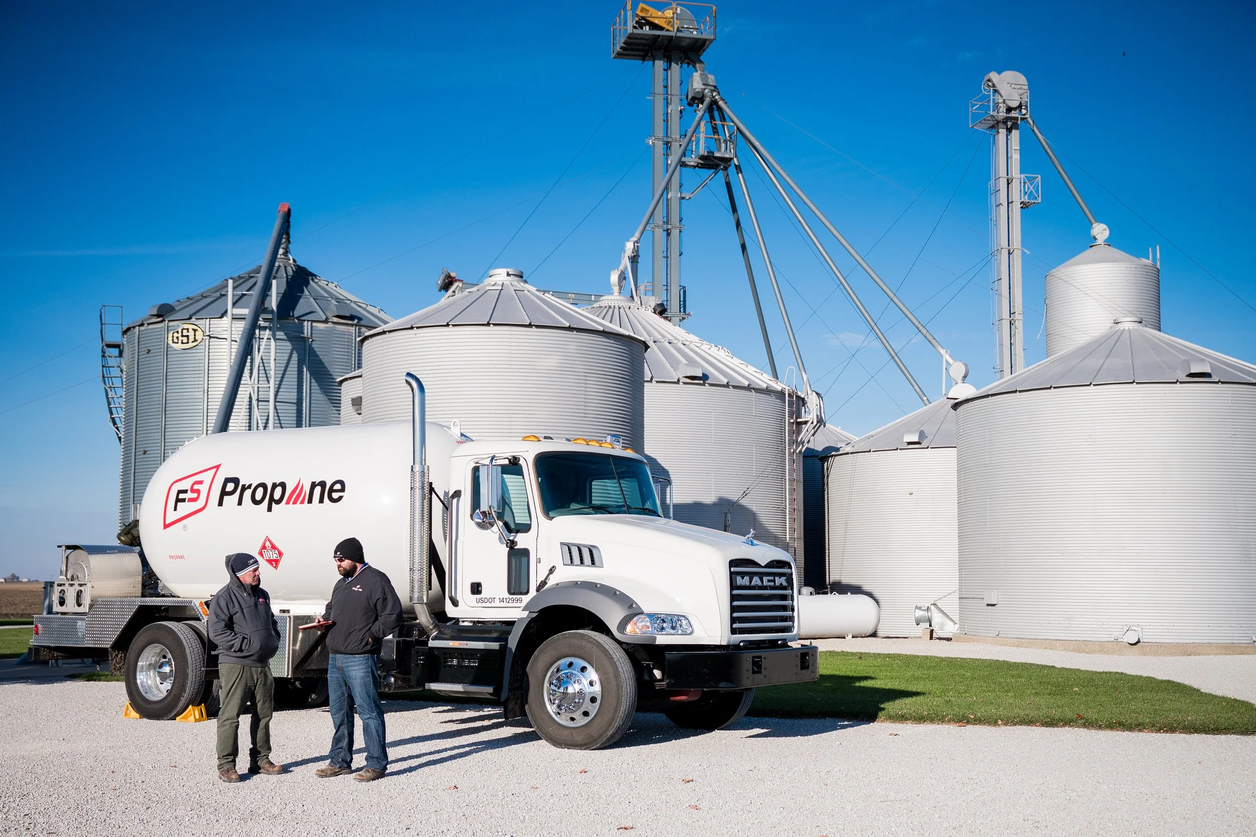 Holly Birch Photography | Champaign Brand & Commercial Photographer