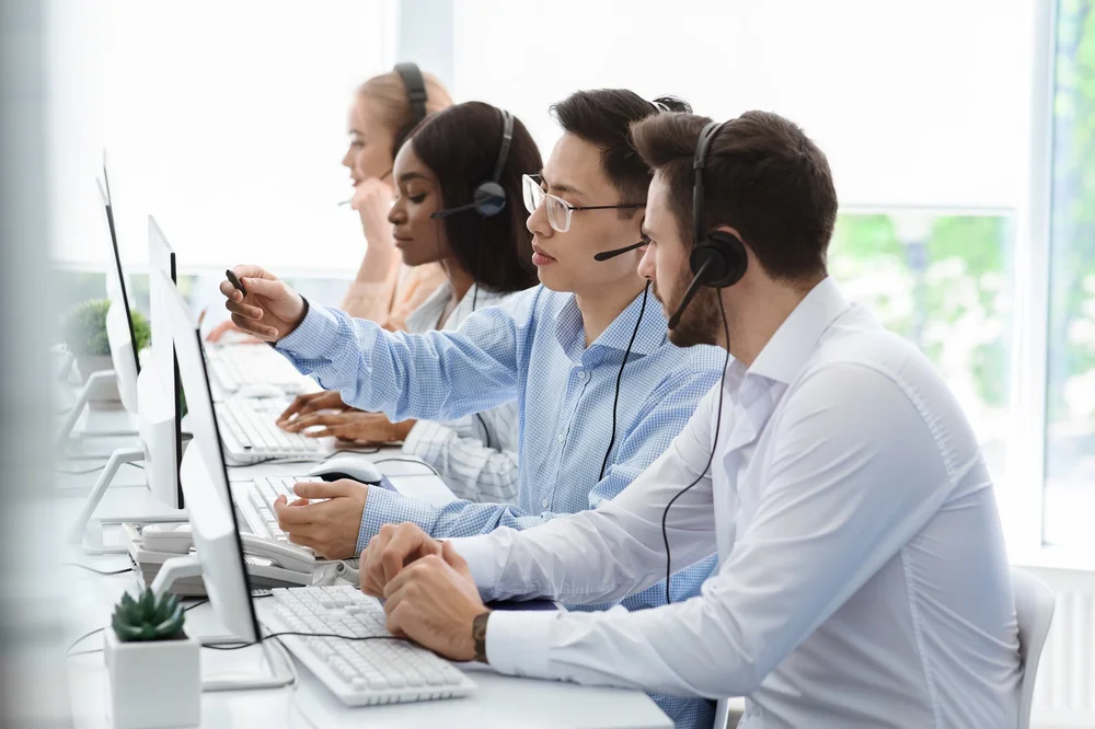 How Customer Support & Service Teams Can Think Like a Customer ...