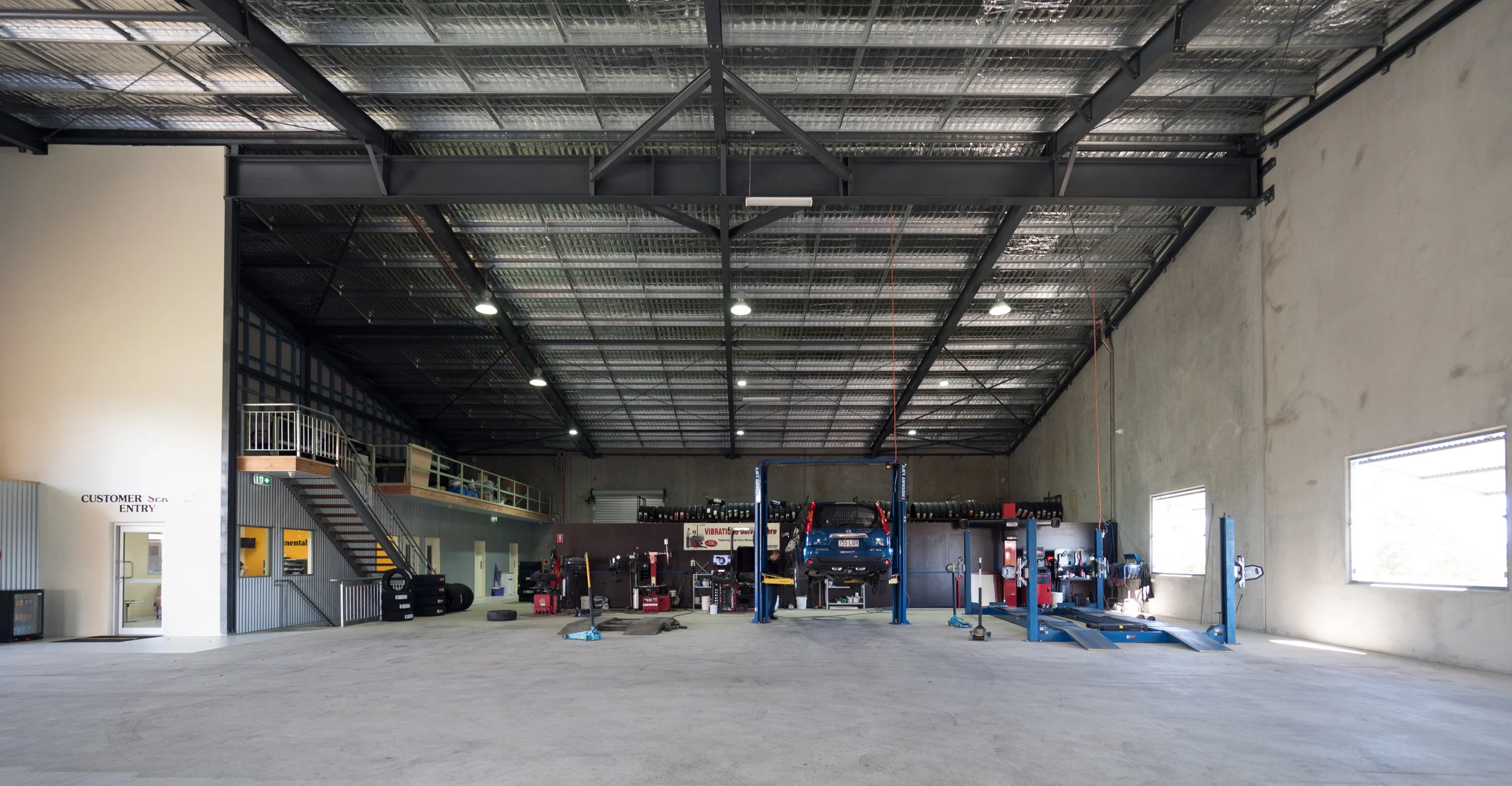 Tyre Store — Rod Andersen Constructions