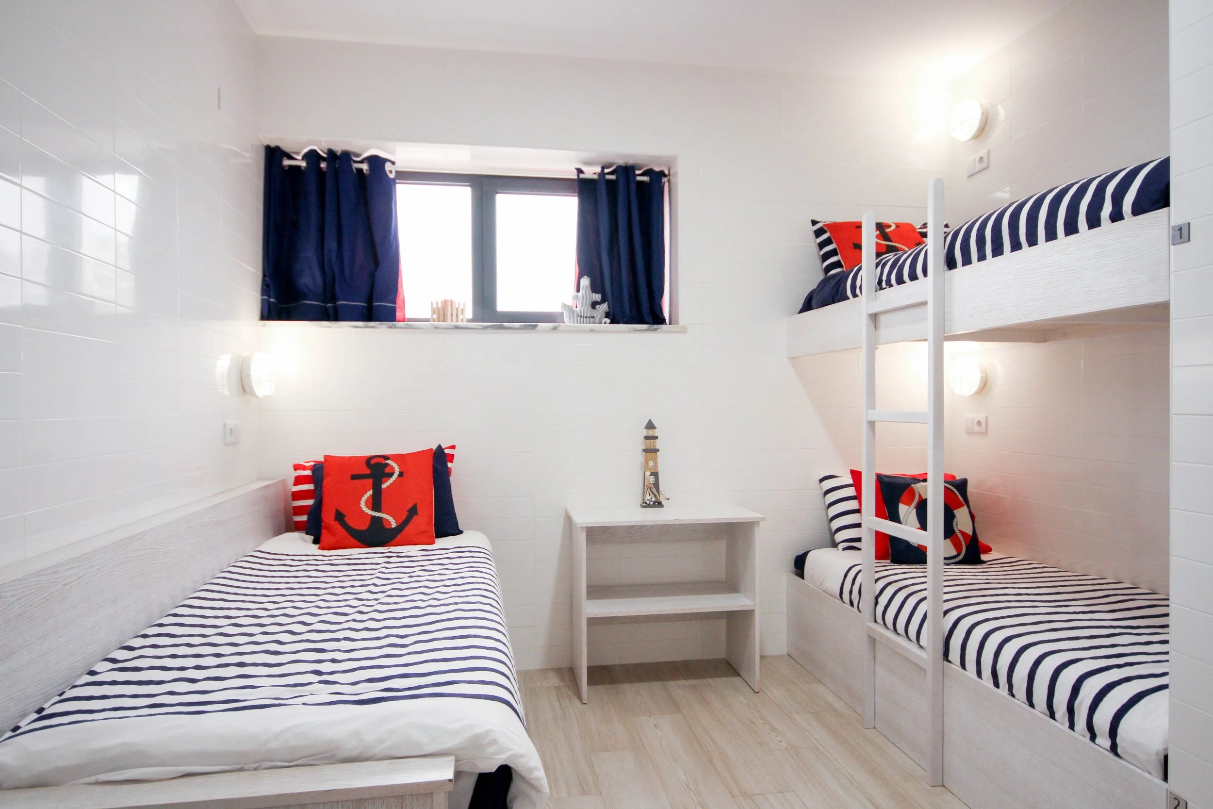 Ferrel Surf House, Portugal