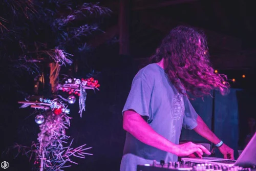 Mickman on a Mission: A Conversation with Cameron Ingraham — The Rust Music