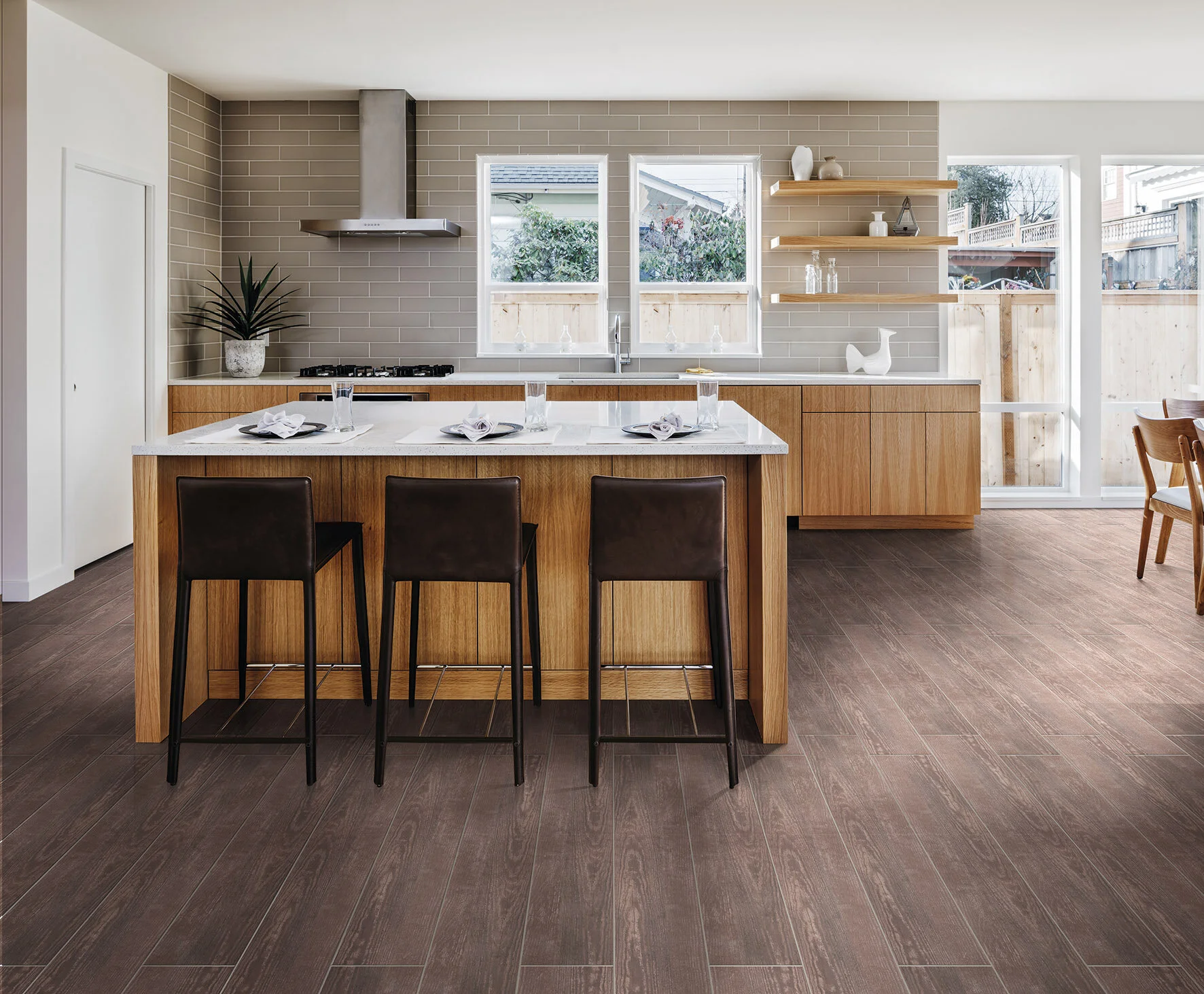 Wood Looks — Ferre Express International