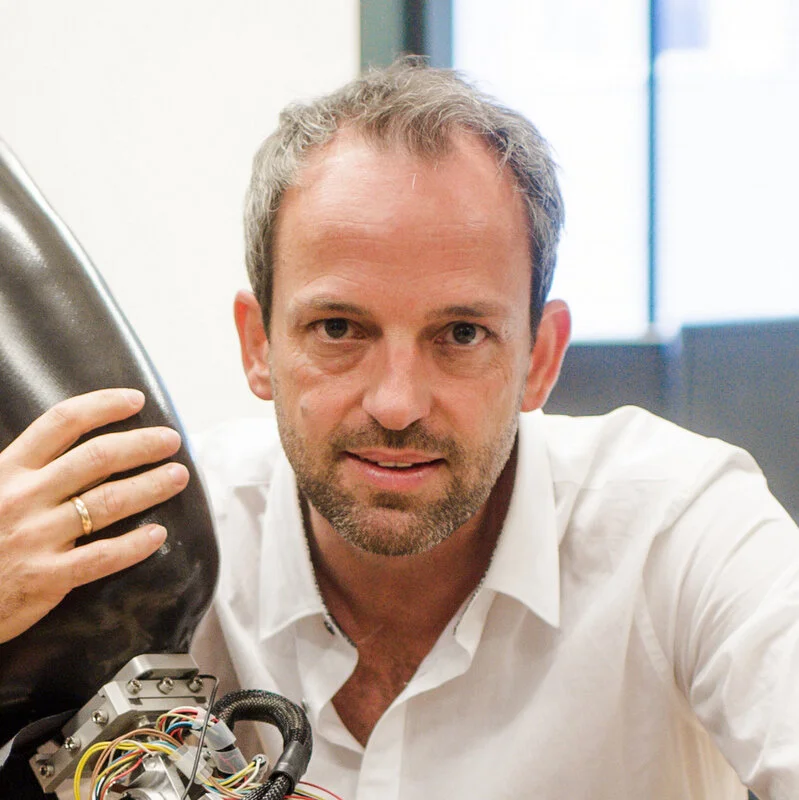 VBQ Speakers | Speaker Agency | Keynote & Motivational Speakers