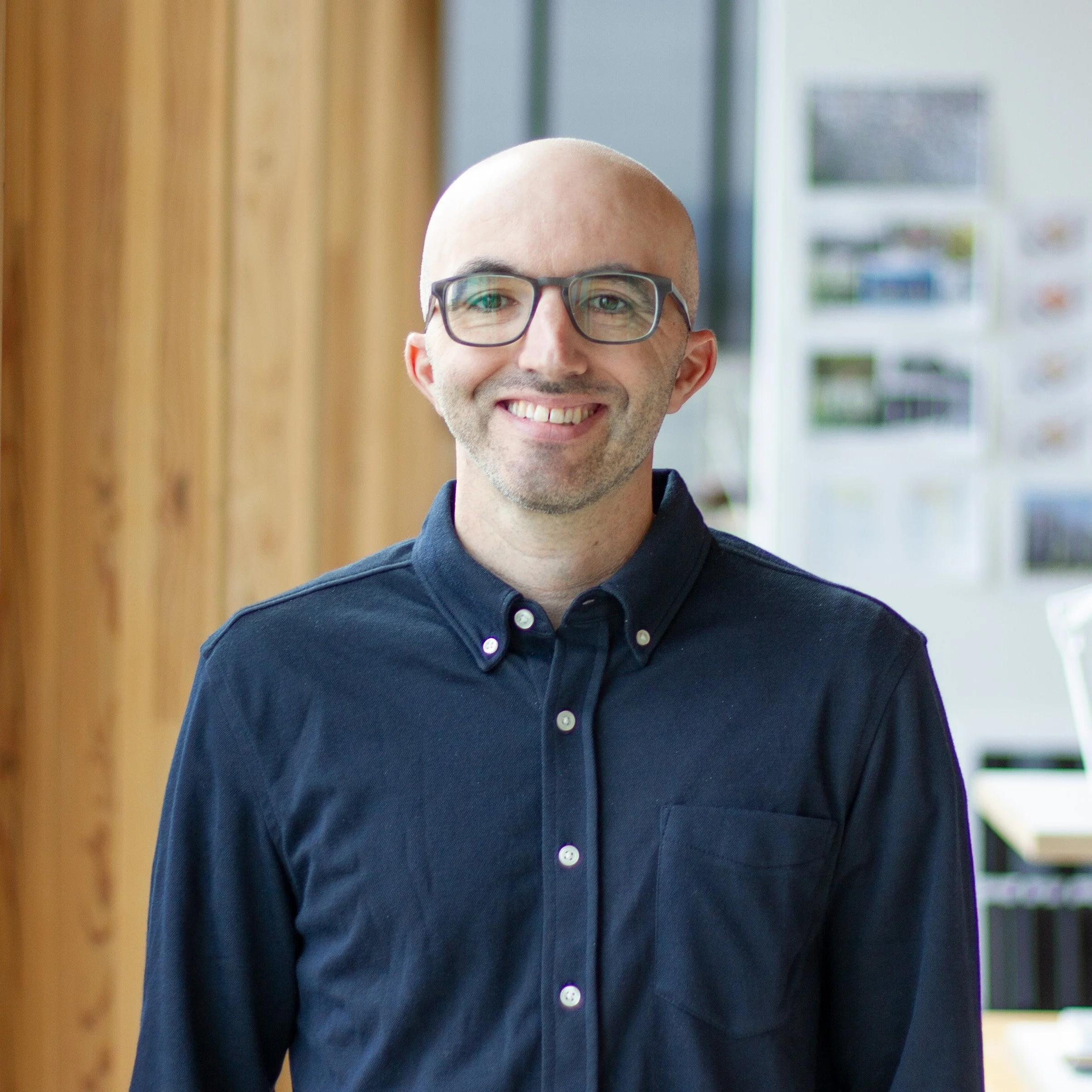 People Associates — Hacker