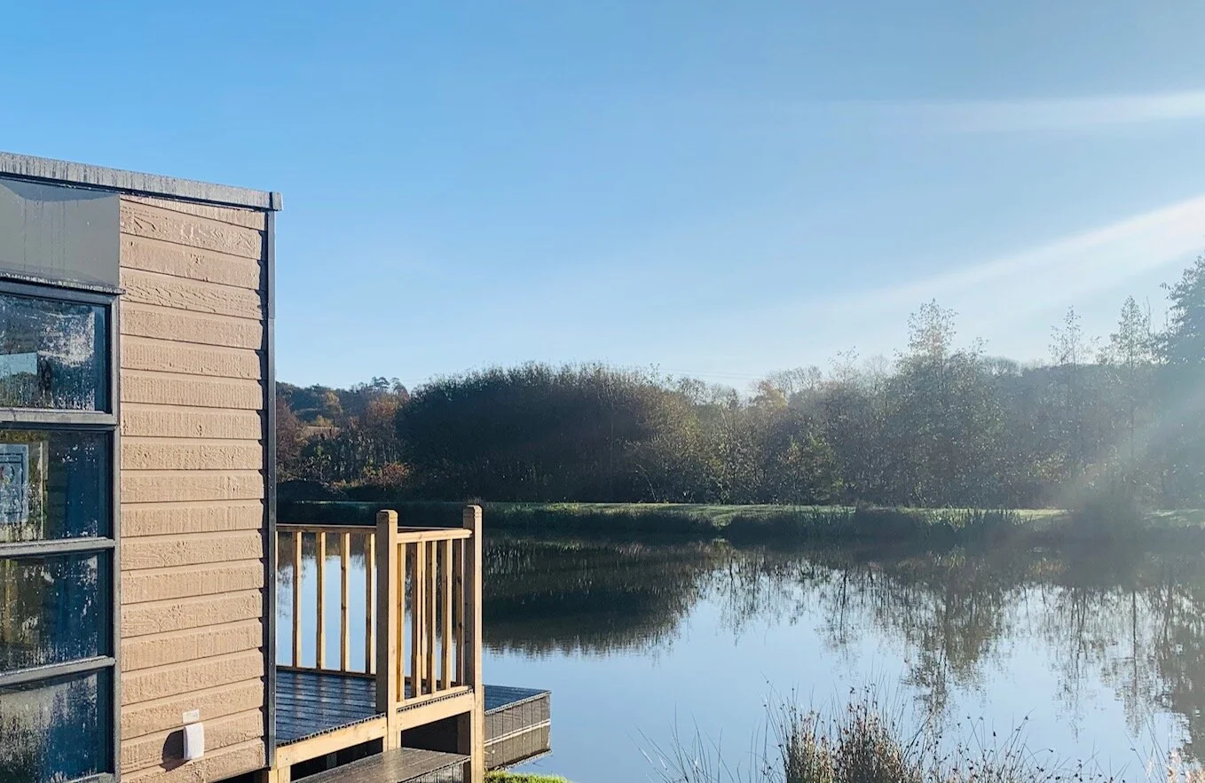 Book Your Stay — Lodge on a lake