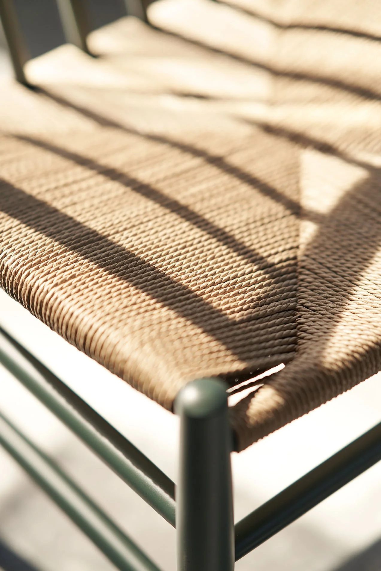 FDB Møbler — MelMath Agency