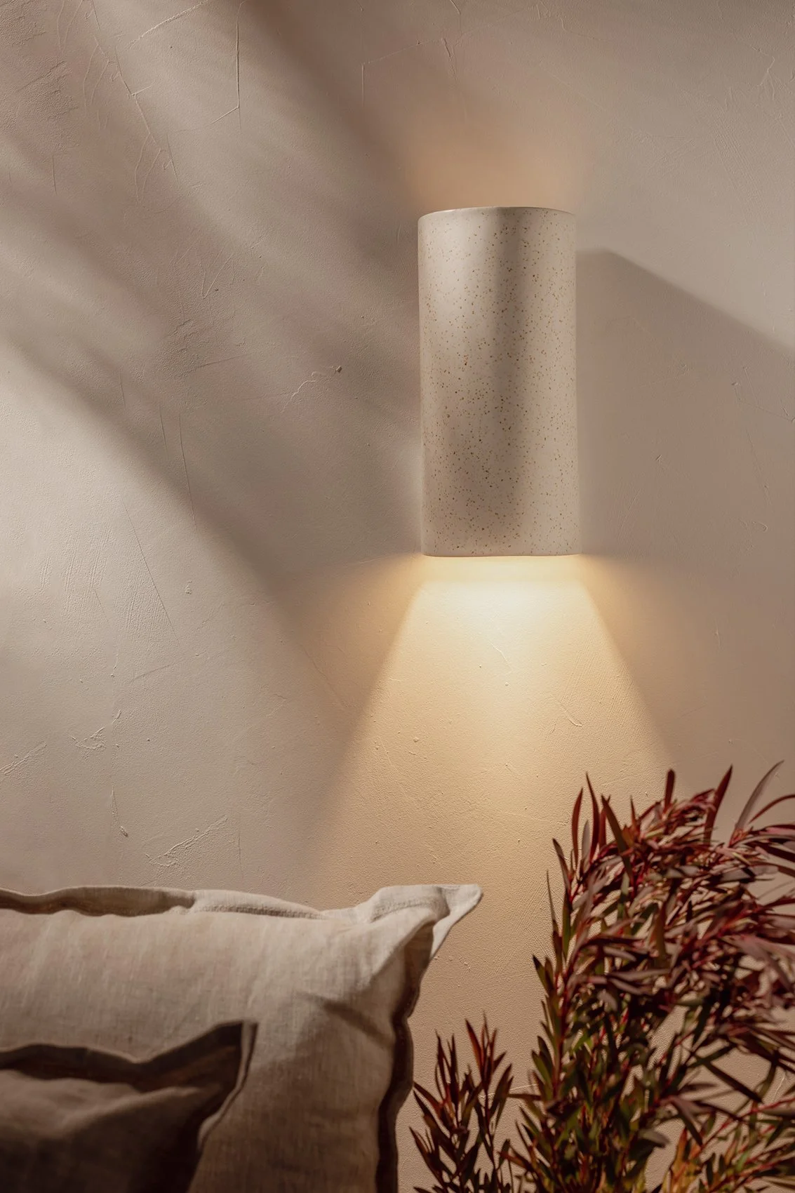 How To Use Wall Lights To Elevate Your Home Design | We Ponder Wall ...