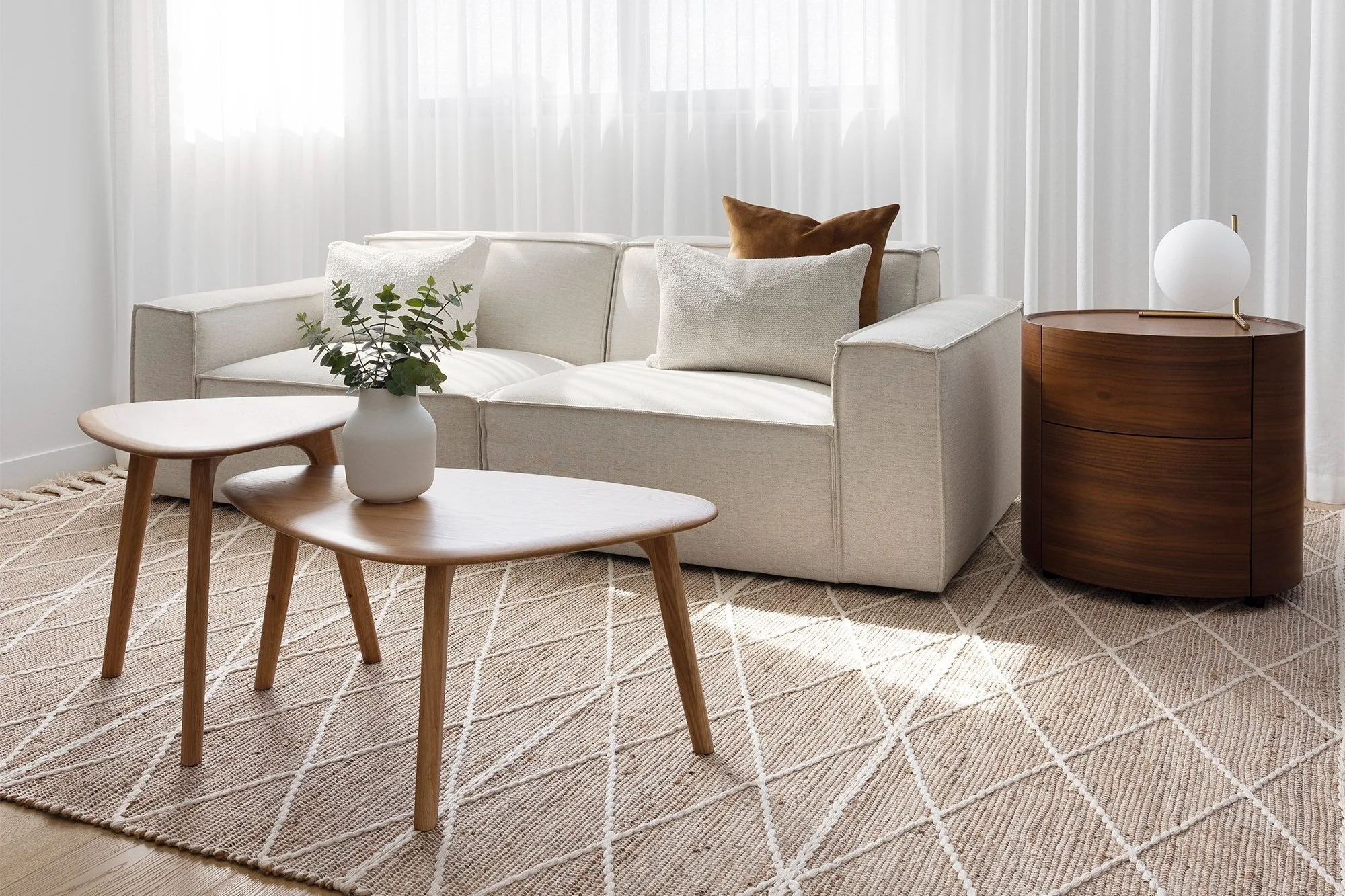 5 Home Decor Ideas For A Quick Home Refresh | Castlery Furniture ...