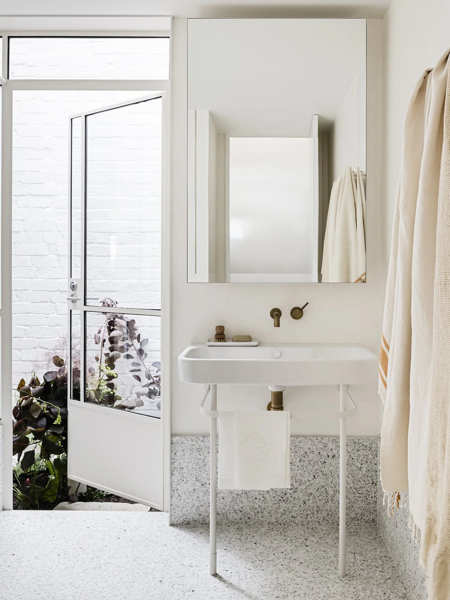 How To Nail A Small Bathroom Design | Tips For Maximising Smaller ...