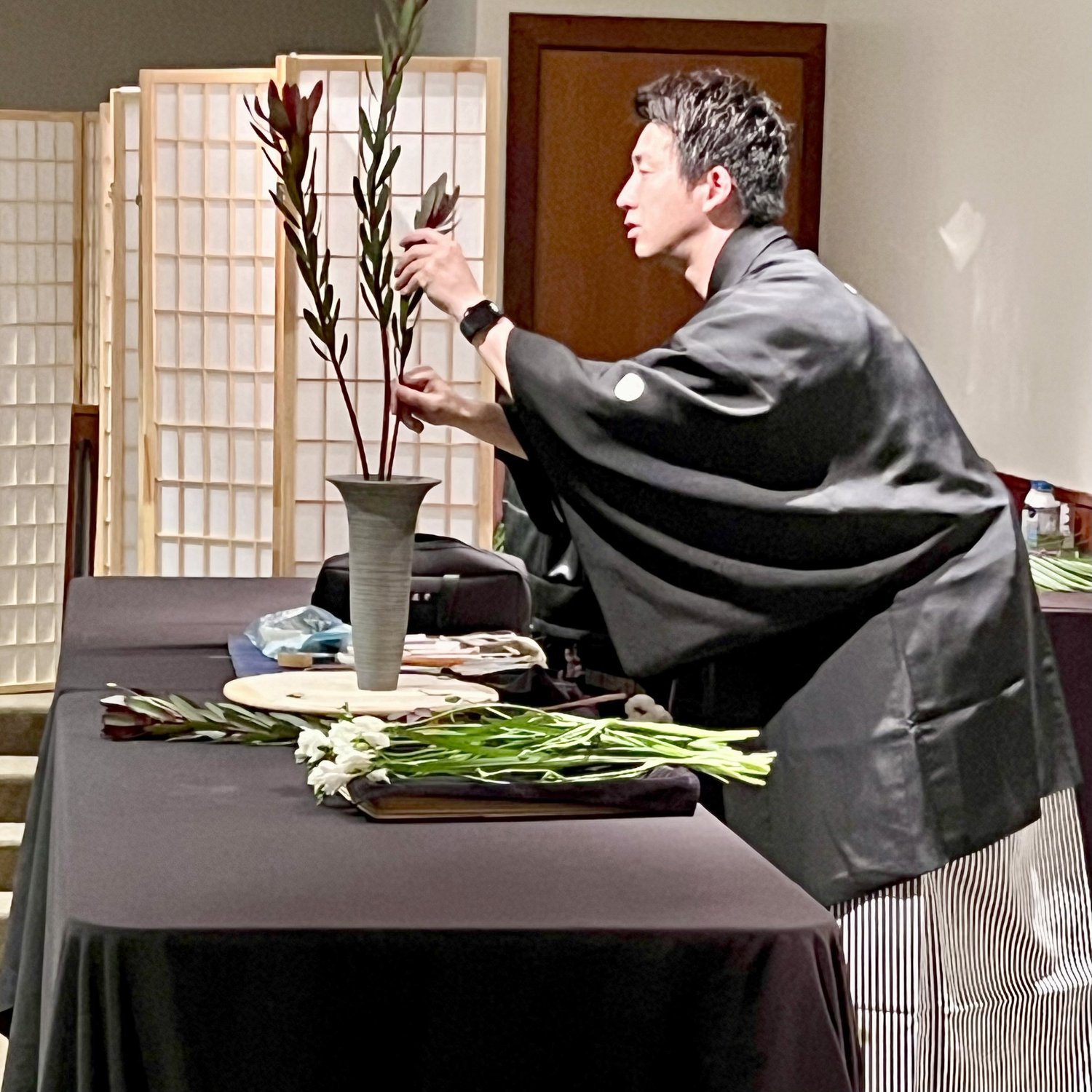 Professor Naotaka Nakamura - October 13, 2023 — Ikenobo Ikebana Society ...