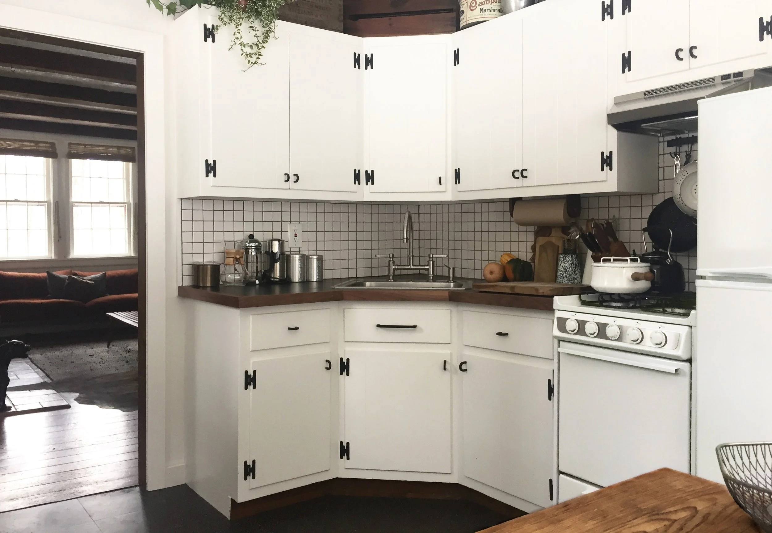 Rooms & Availability — Foxfire Mountain House