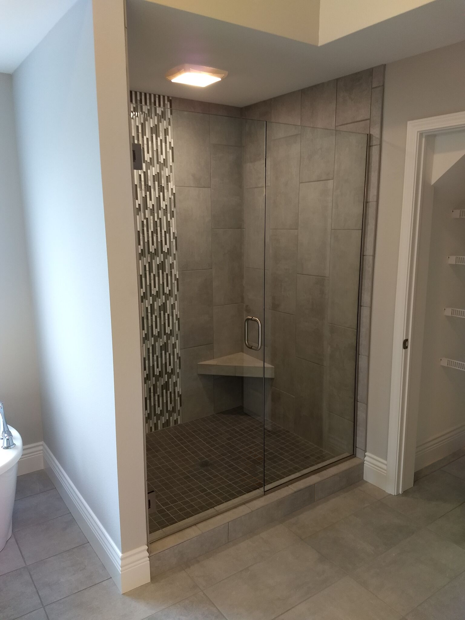 Elite Series — Splendor Quality Glass Products