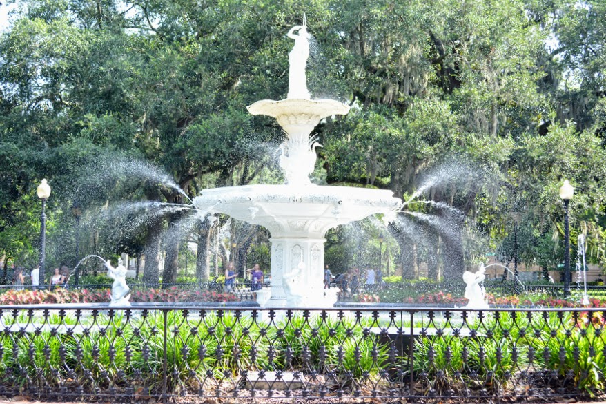 Savannah Bucket List :: A Travel Guide to the Belle of the South ...