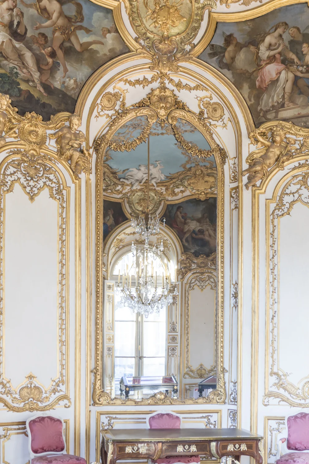 Hôtel de Soubise — Parisian Moments