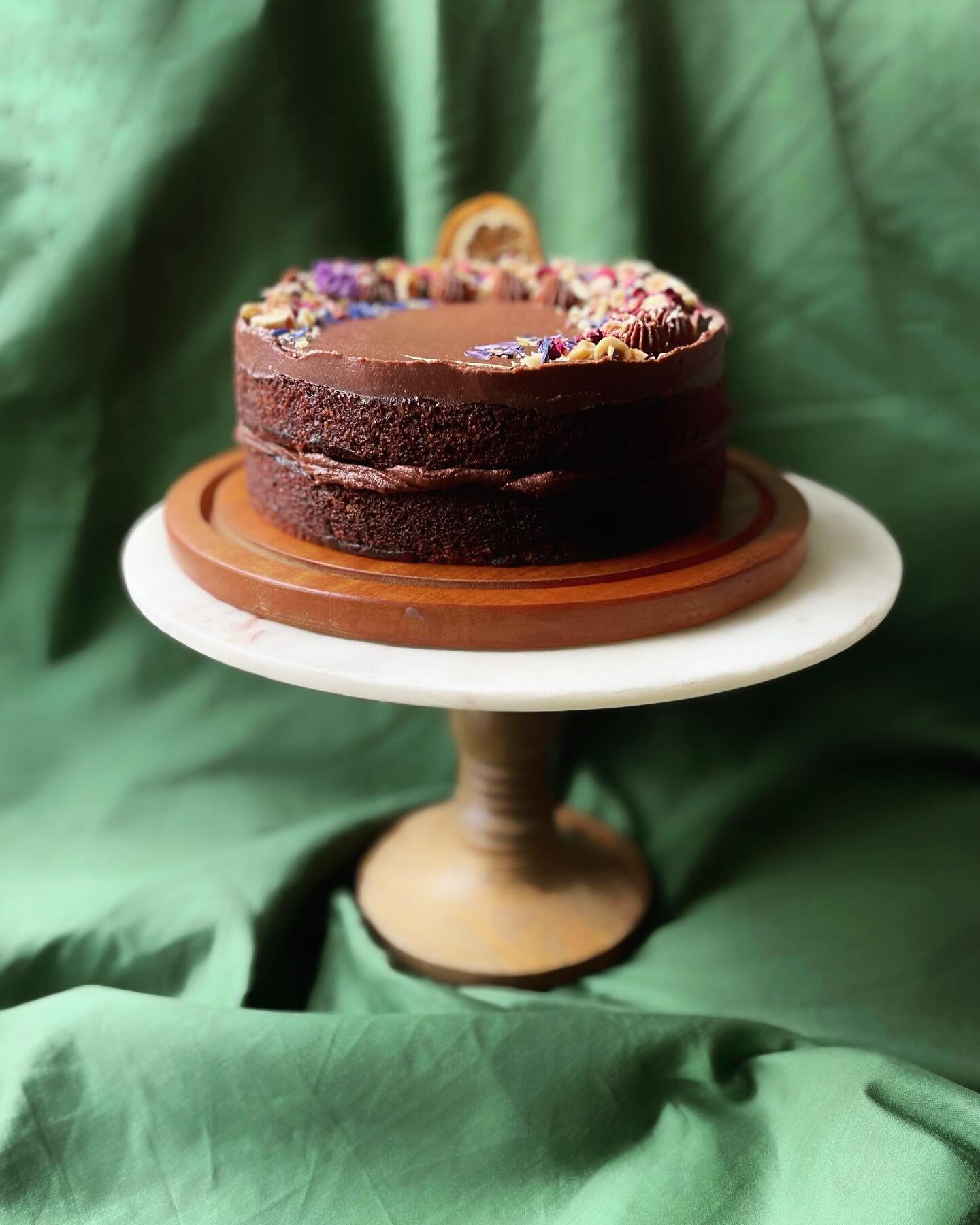 B A K E D B Y B E T H - Plant based cakes