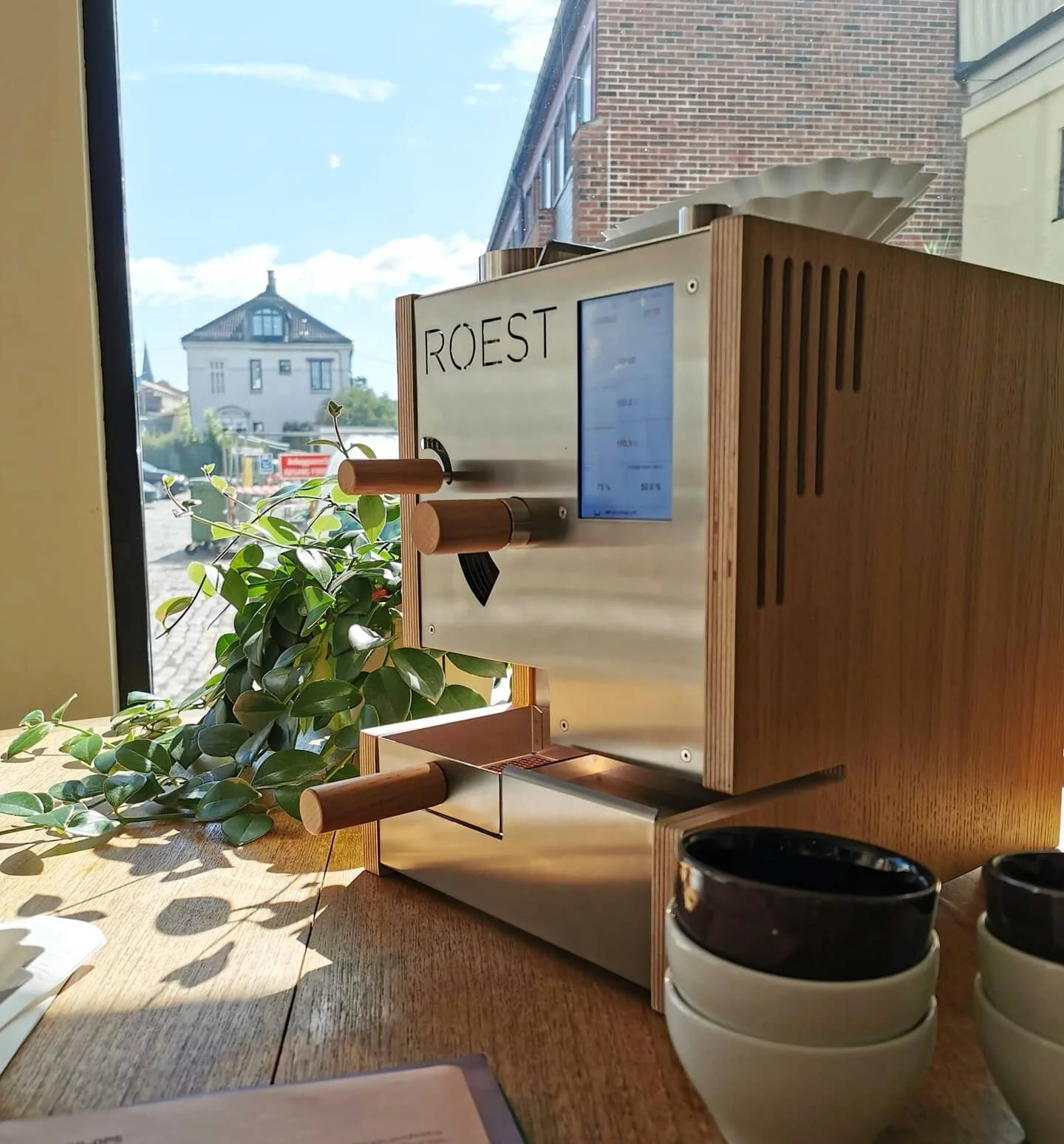 ROEST - SAMPLE ROASTER