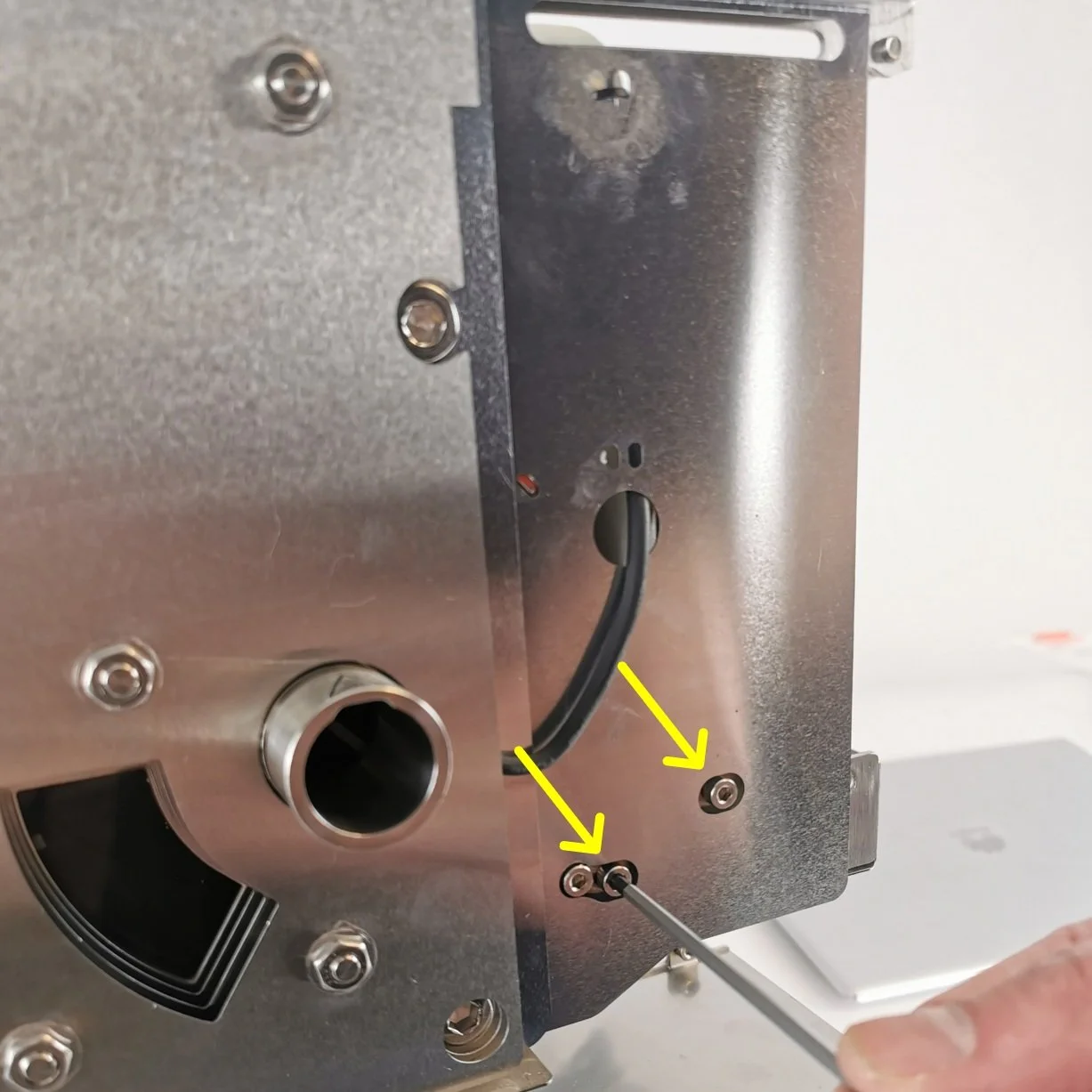 How to install: Inlet temperature sensor — ROEST