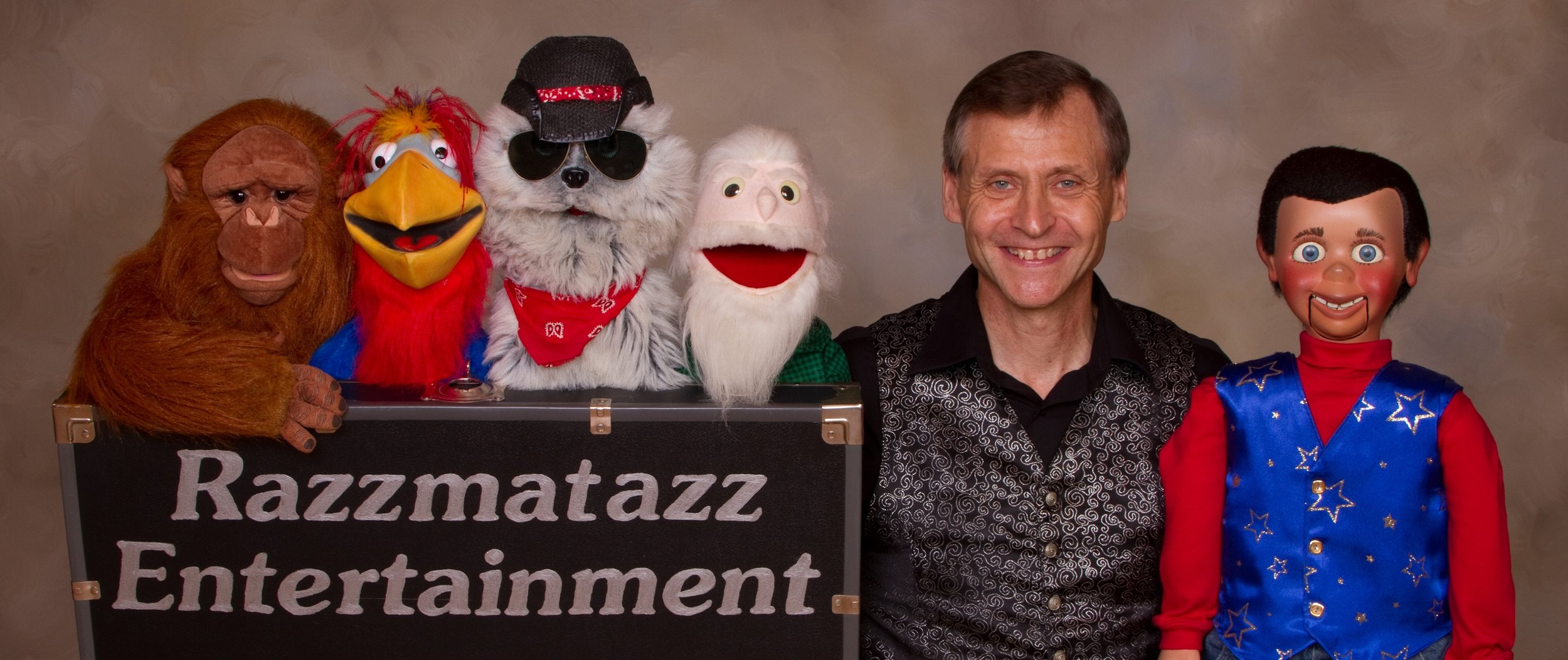 Razzmatazz Entertainment | Book Today