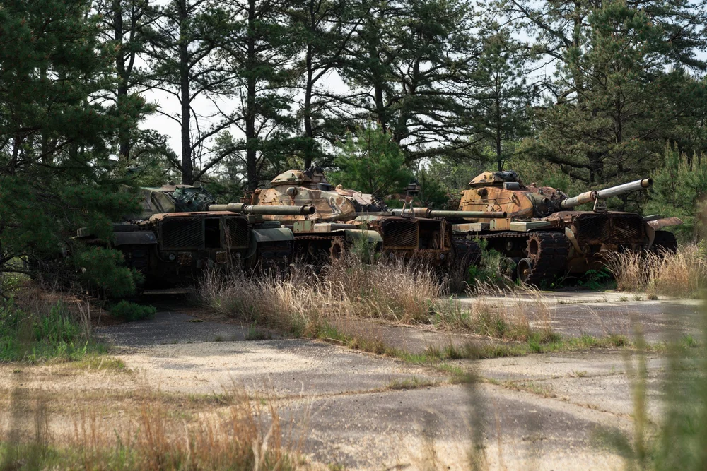 Found Abandoned Army Tanks in the Forest — Abandoned Central