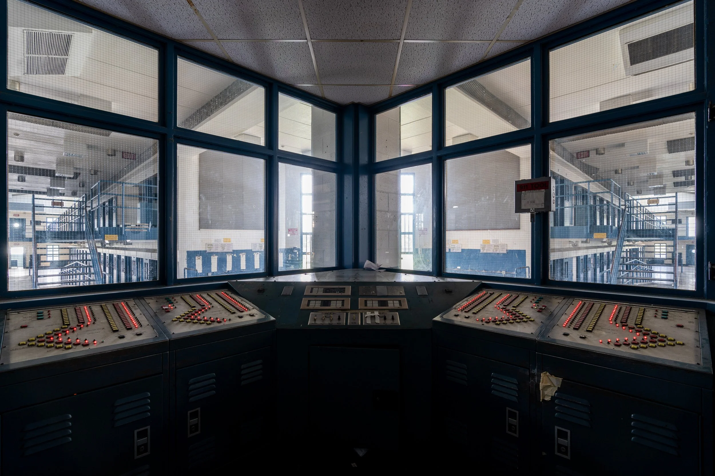 Exploring Abandoned Prison with Power Still on — Abandoned Central