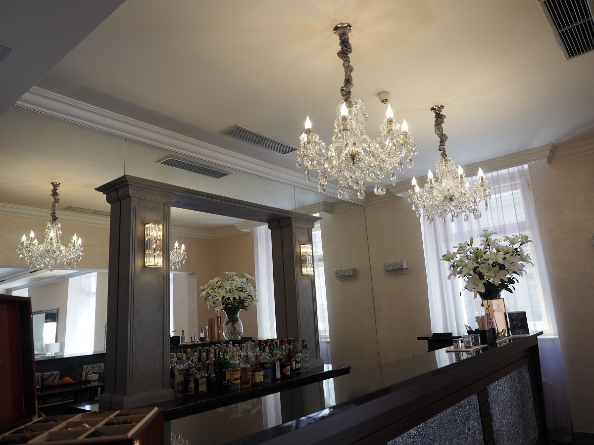 Myo Hotel Caruso — WRANOVSKY - Bohemian Crystal Chandeliers Manufacturer
