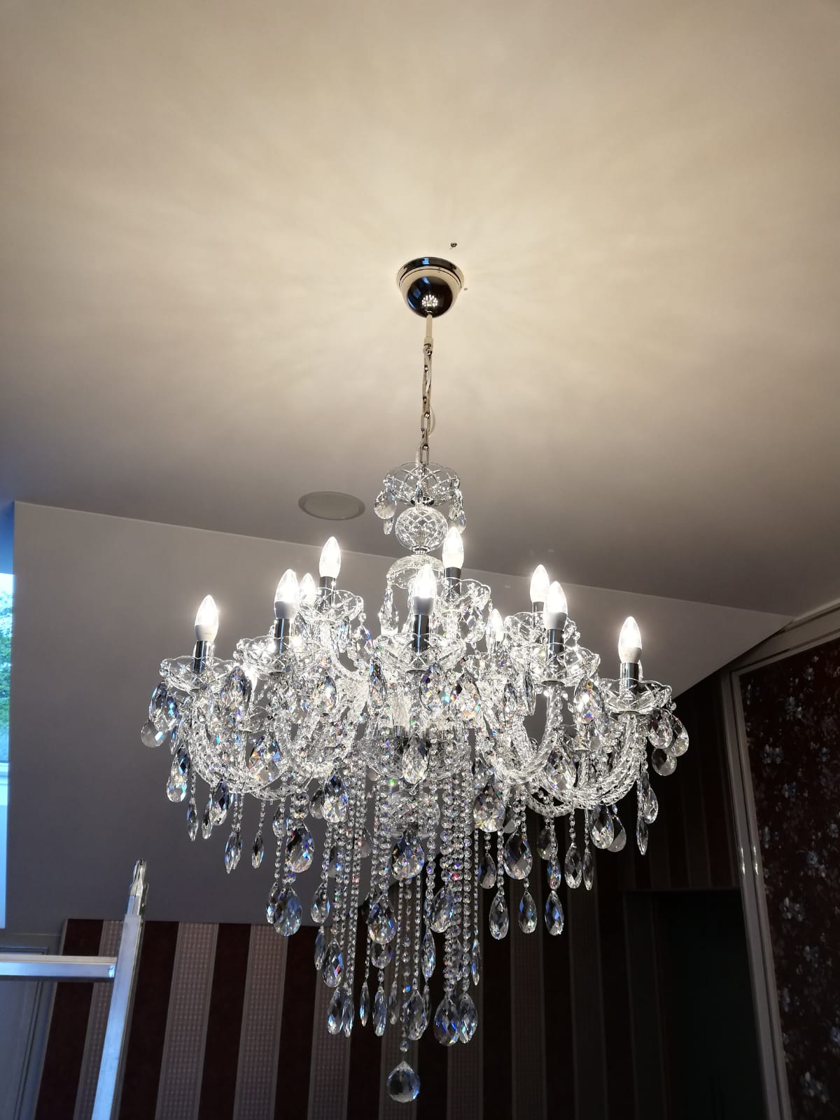 Raindrop crystal chandelier — WRANOVSKY - Bohemian Crystal Chandeliers ...