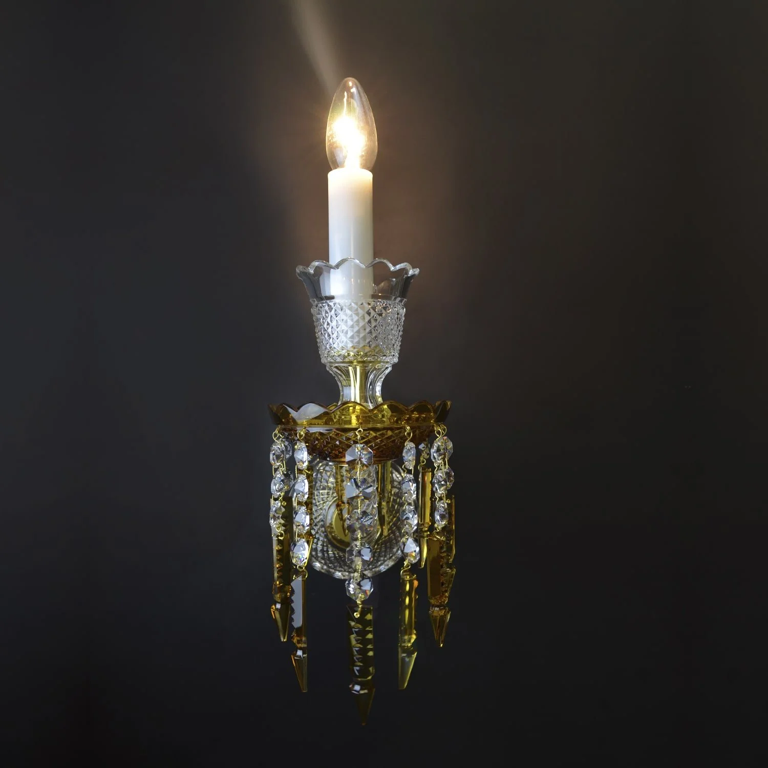 Vesper Wall Light — WRANOVSKY - Bohemian Crystal Chandeliers Manufacturer