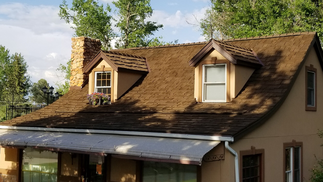 10 Modern House Roof Design Ideas
