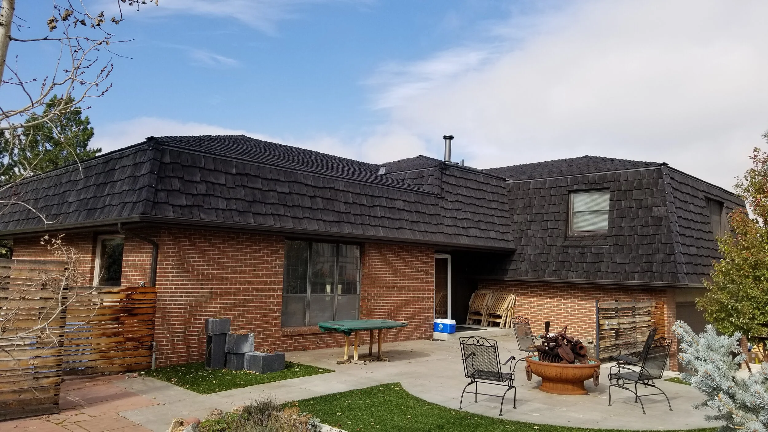 Cedar Shake Siding: 5 Common Problems and the Best Alternative