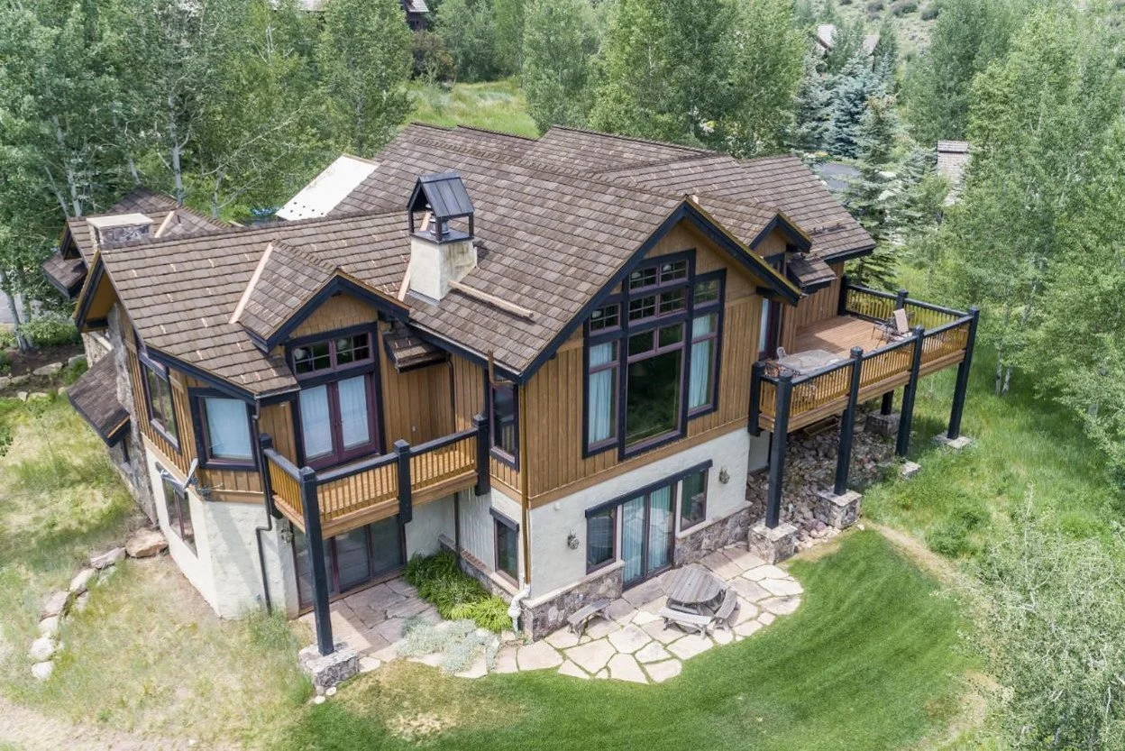 10 Modern House Roof Design Ideas