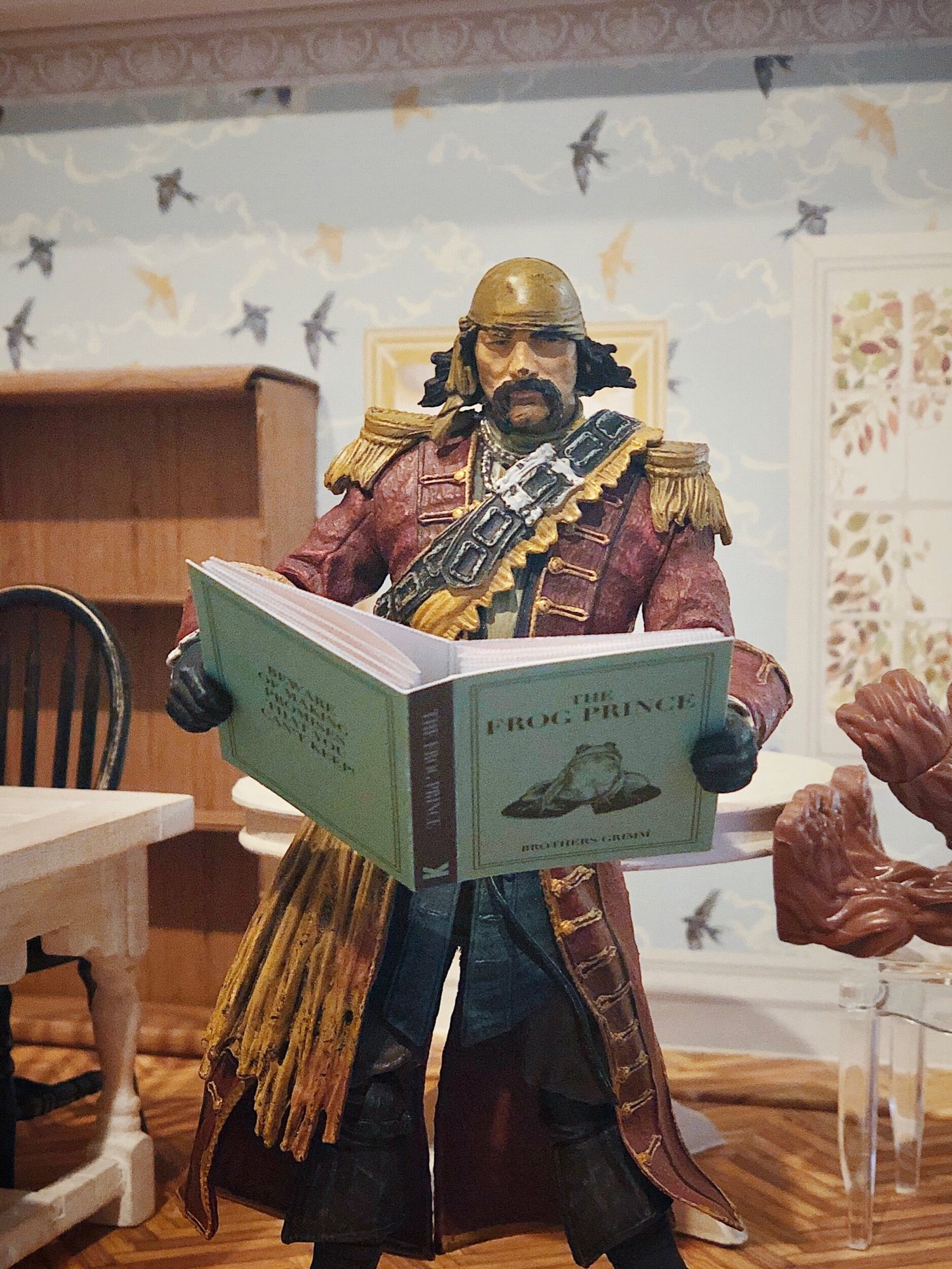 My Miniature Library (Book Review) — Jessica Cloe Miniatures