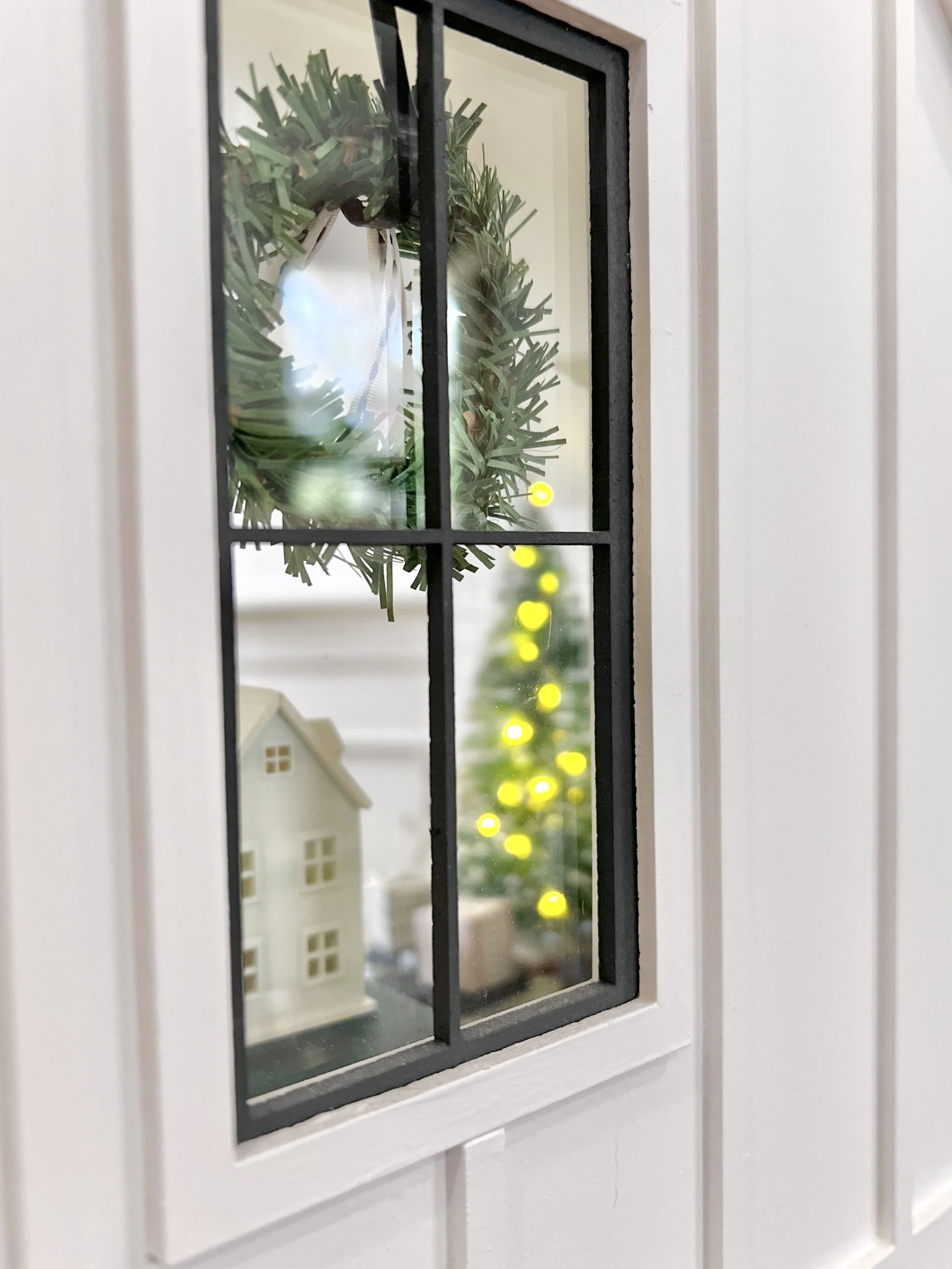 Mini Modern Holiday Farmhouse — Jessica Cloe Miniatures