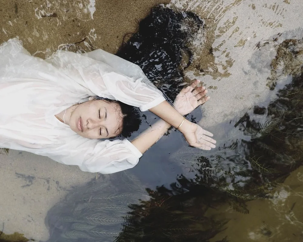 Luvia Lazo Biography | Contemporary Zapotec Photographer — Serrano Gallery