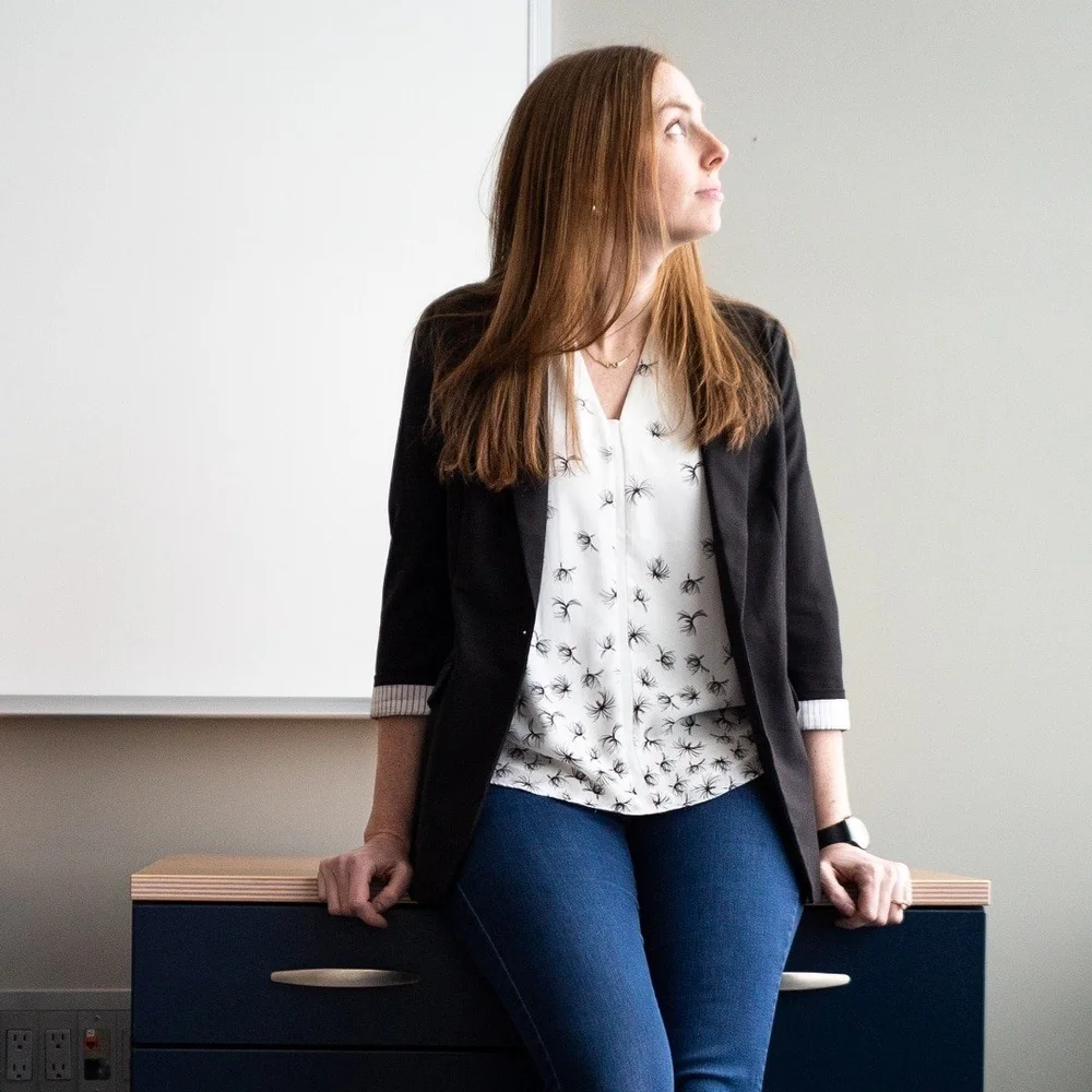 7 Wonders of Robin Lefler's World — THE NEEDLE AND THE KNIFE